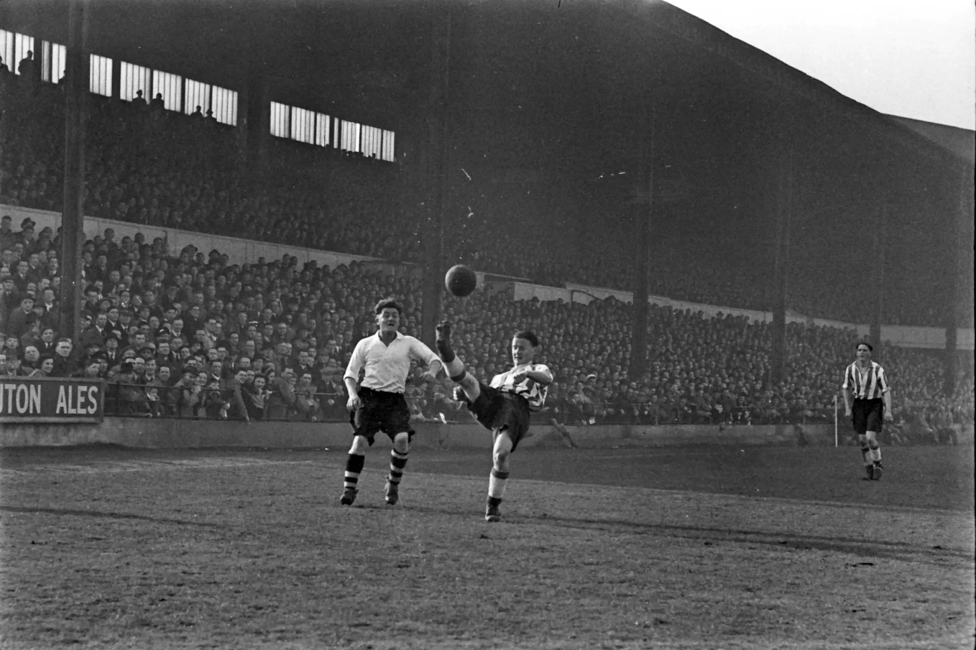 Luton Town FC vs Sheffield Wednesday (6th Mar 1948) | Hatters Heritage | A History of Luton Town FC