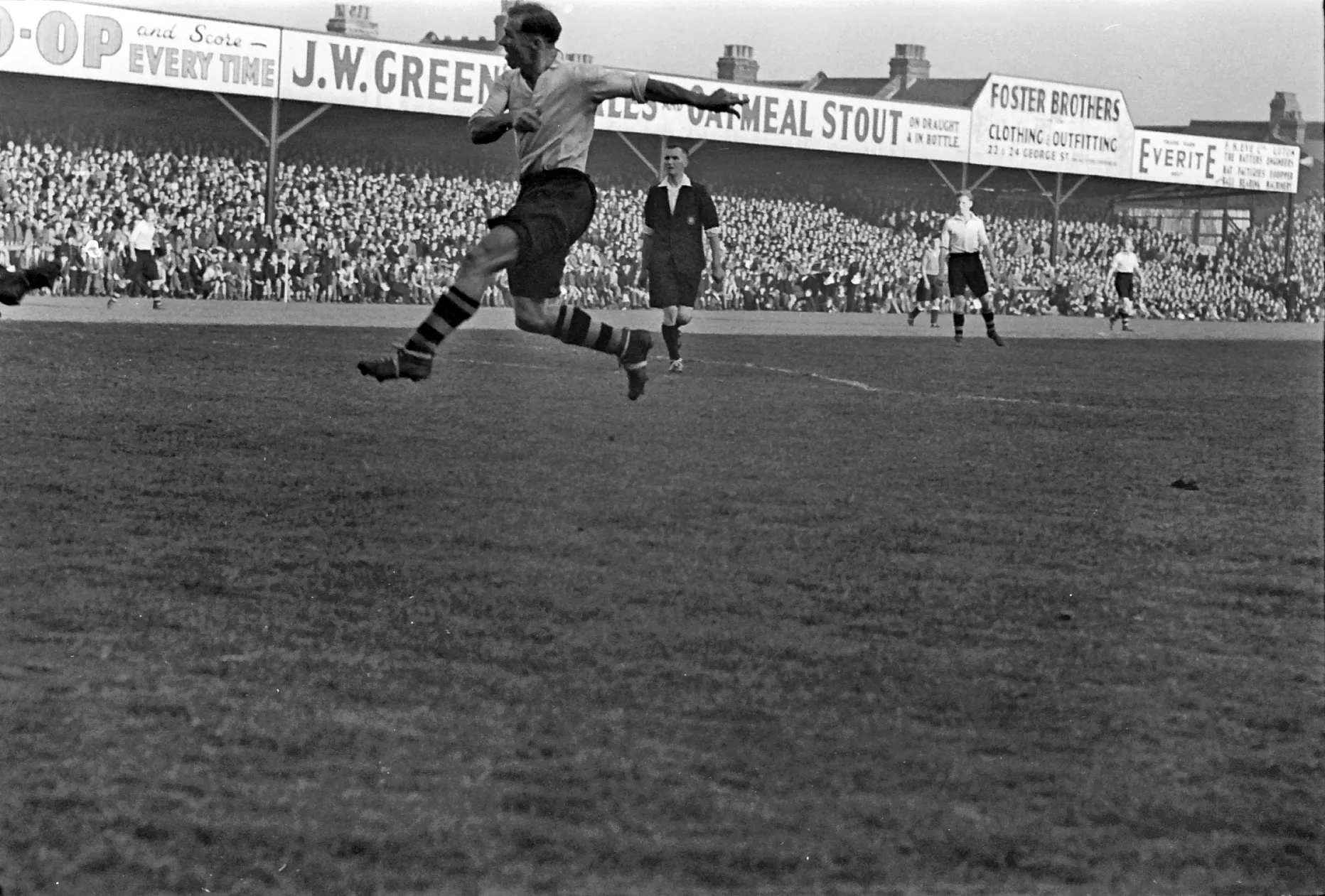 Dally Duncan | Hatters Heritage | A History of Luton Town FC