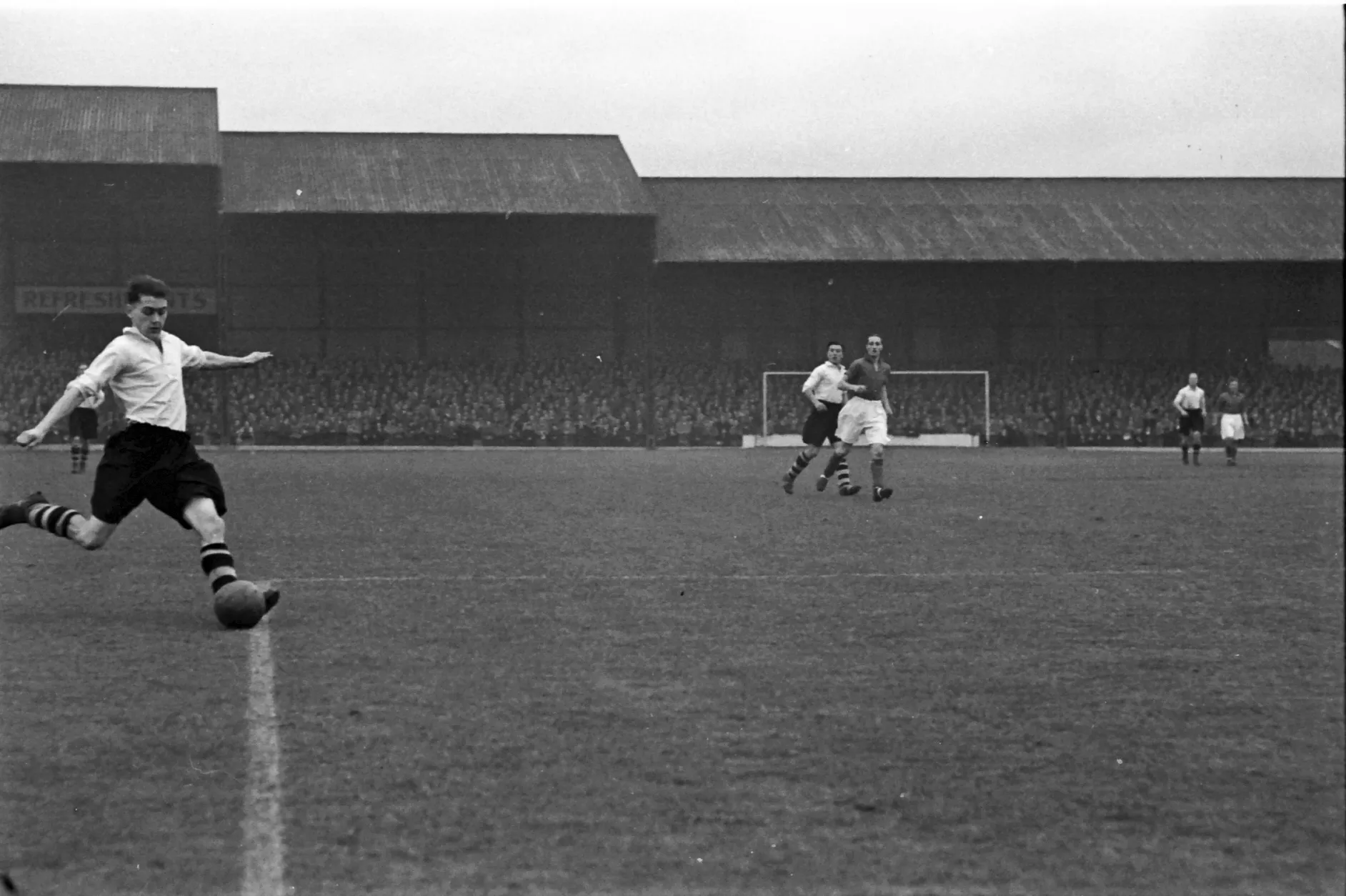 Bobby Brennan | Hatters Heritage | A History of Luton Town FC