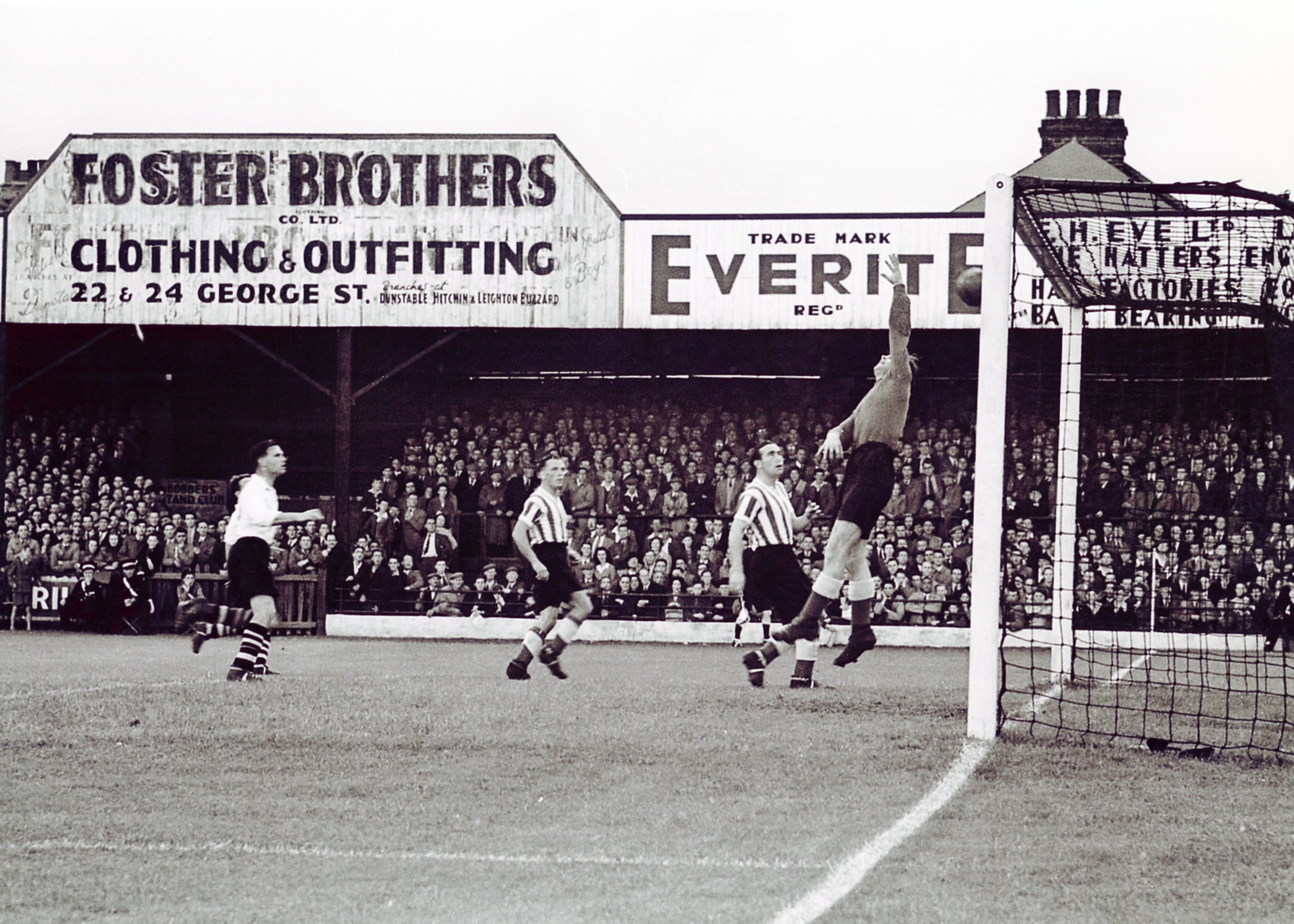 Peter Small | Hatters Heritage | A History of Luton Town FC