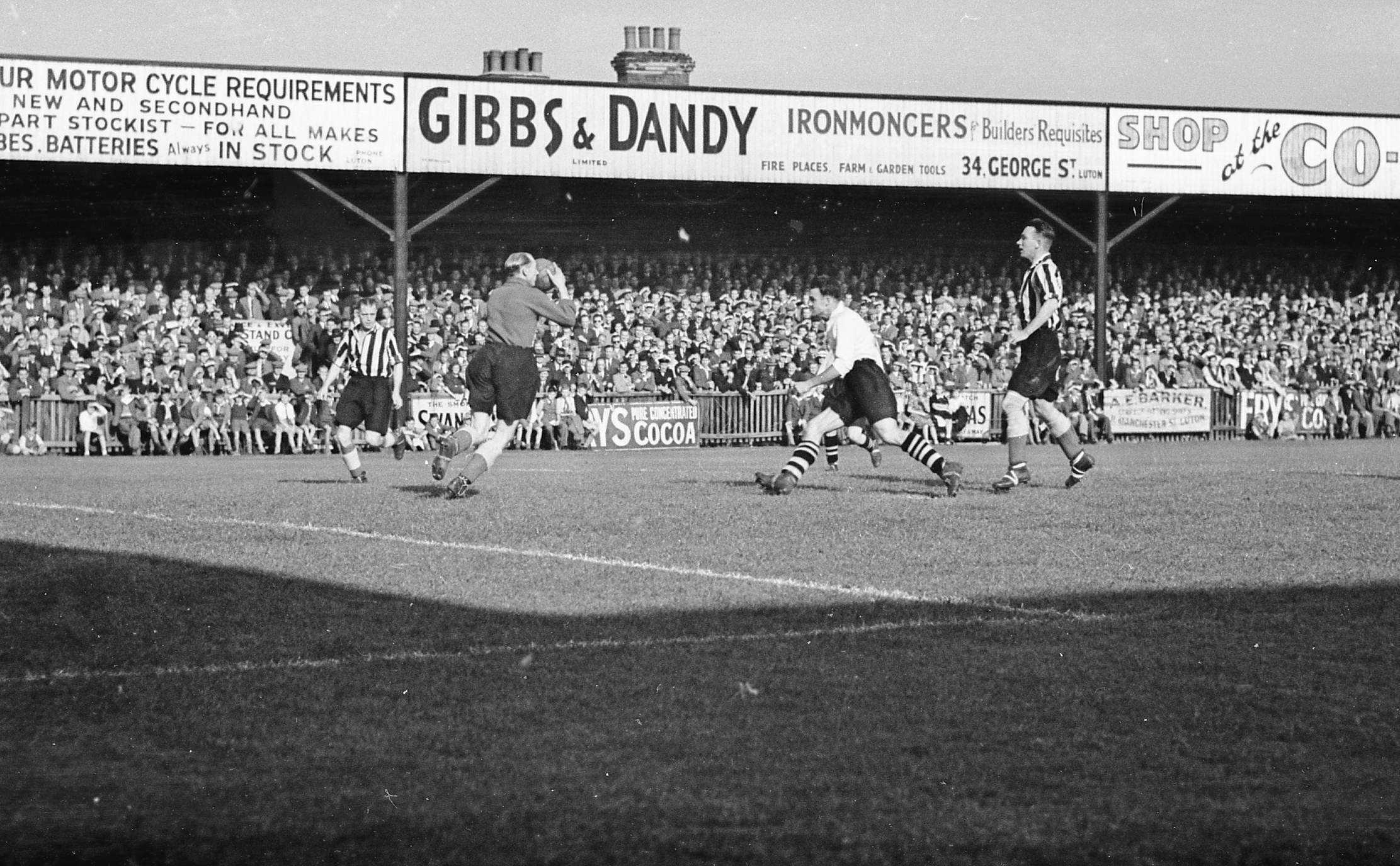 Ted Duggan | Hatters Heritage | A History of Luton Town FC