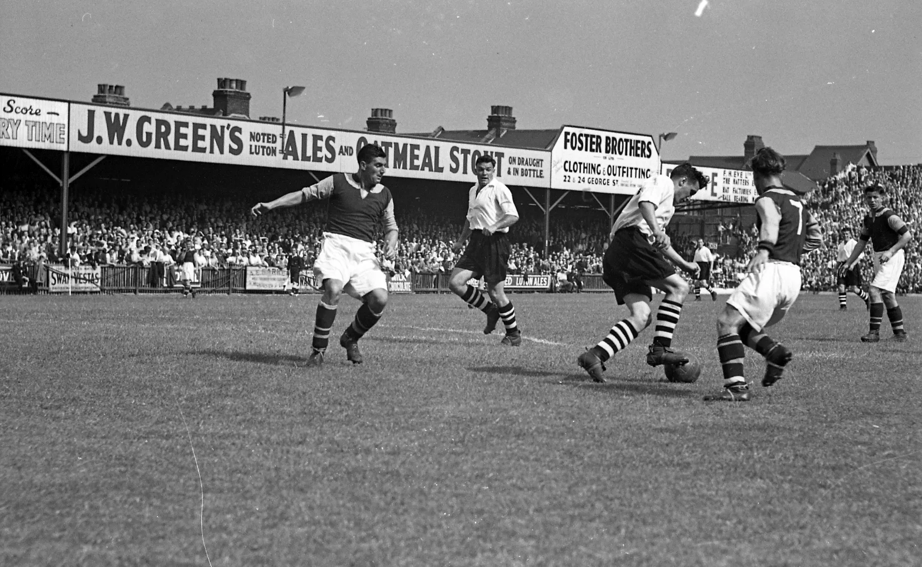 Luton Town FC vs West Ham United (20th Aug 1949) | Hatters Heritage | A ...