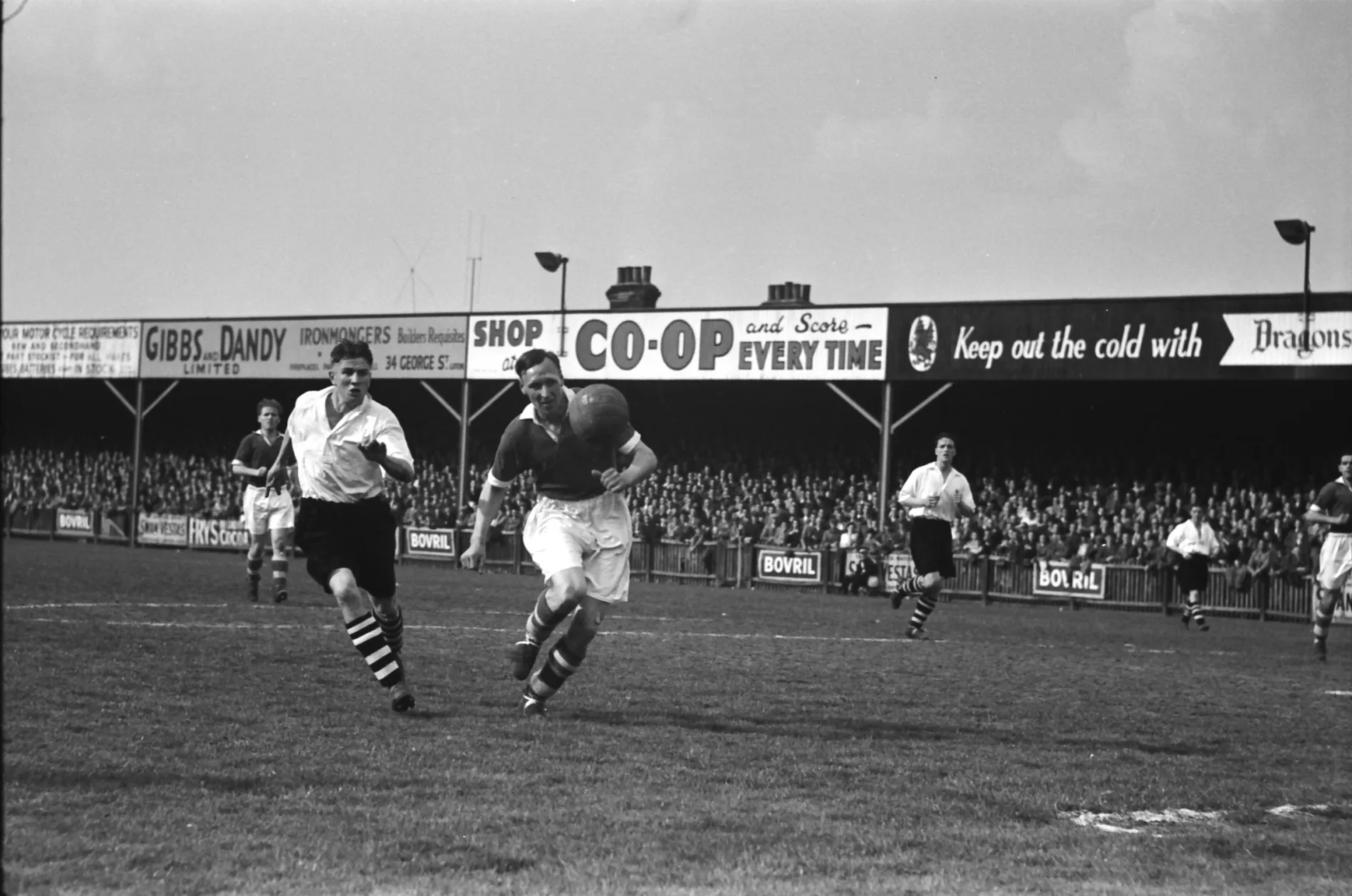 Luton Town FC vs Cardiff City (19th Apr 1952) | Hatters Heritage | A ...