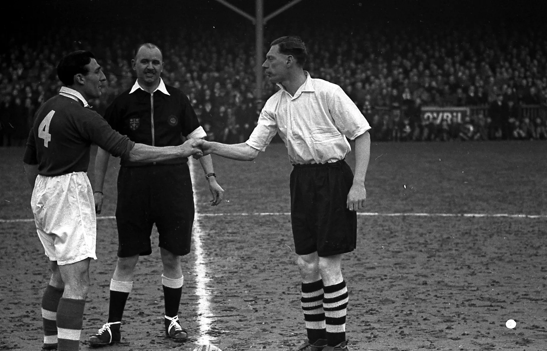 Luton Town FC vs Charlton Athletic (12th Jan 1952) | Hatters Heritage ...
