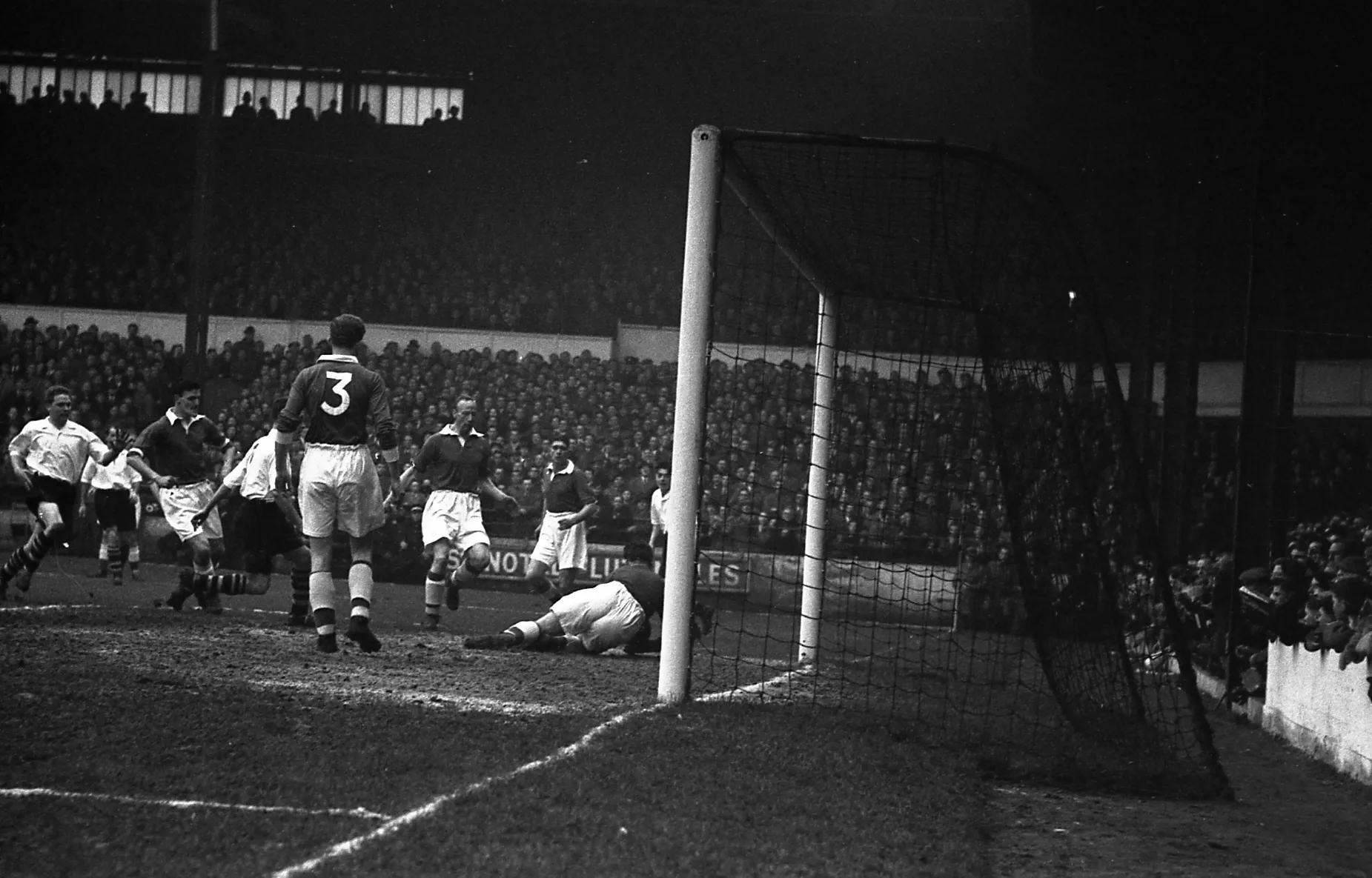 Arthur Taylor | Hatters Heritage | A History of Luton Town FC