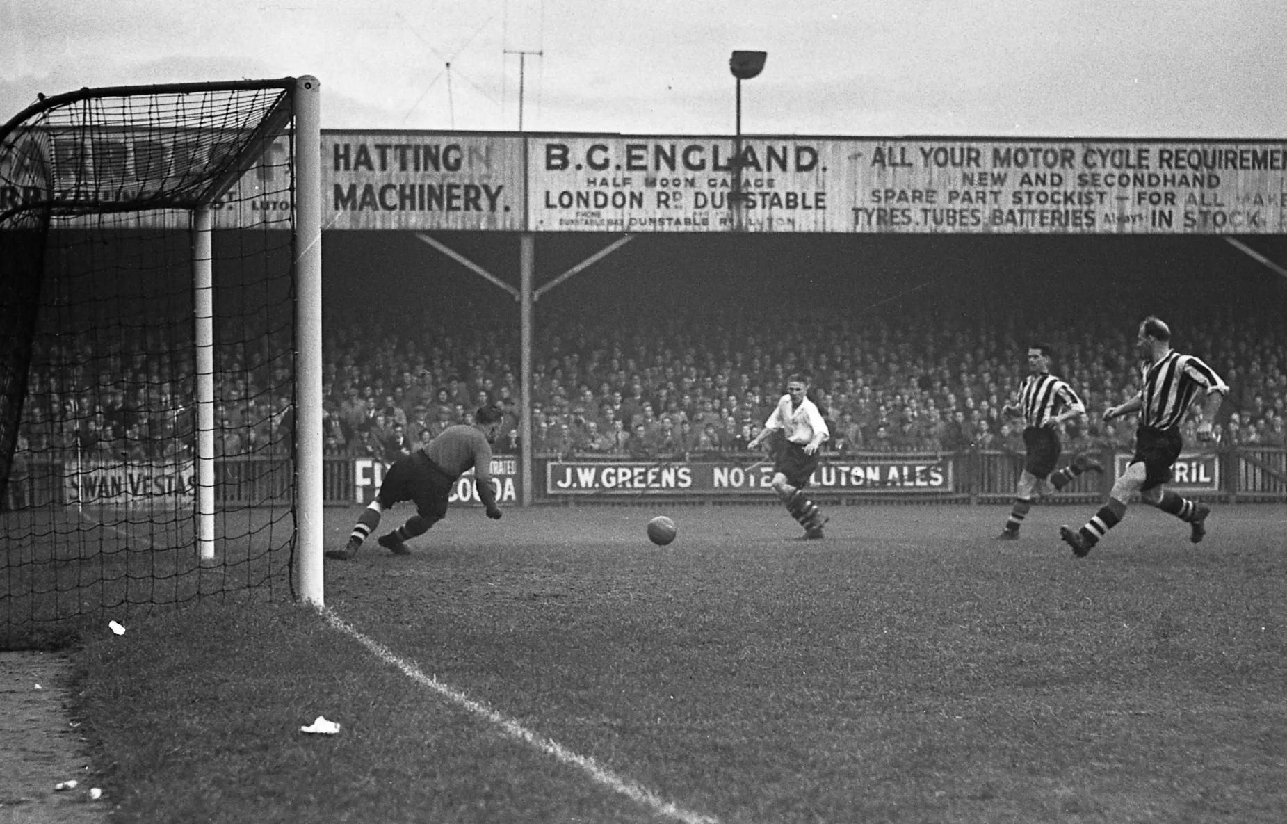 Bernard Moore | Hatters Heritage | A History of Luton Town FC