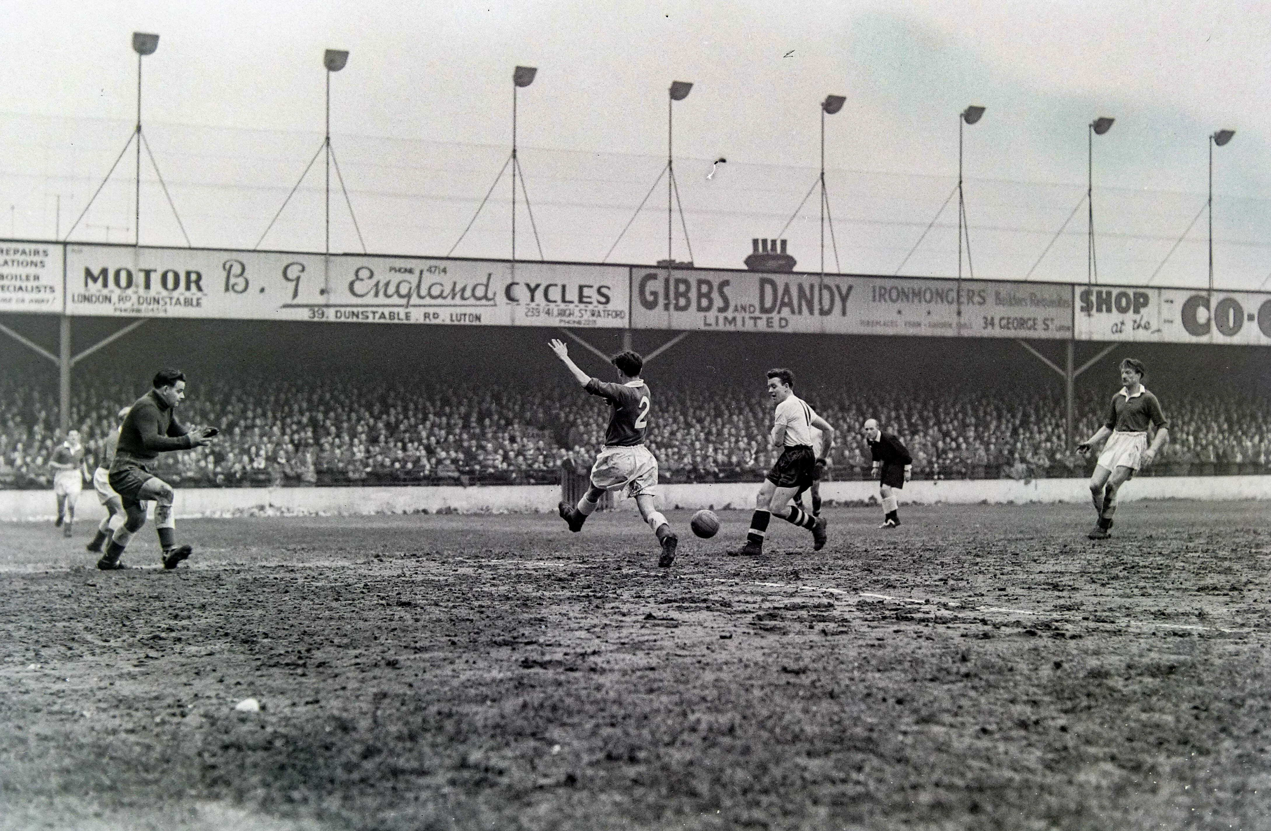 Mick Cullen | Hatters Heritage | A History of Luton Town FC