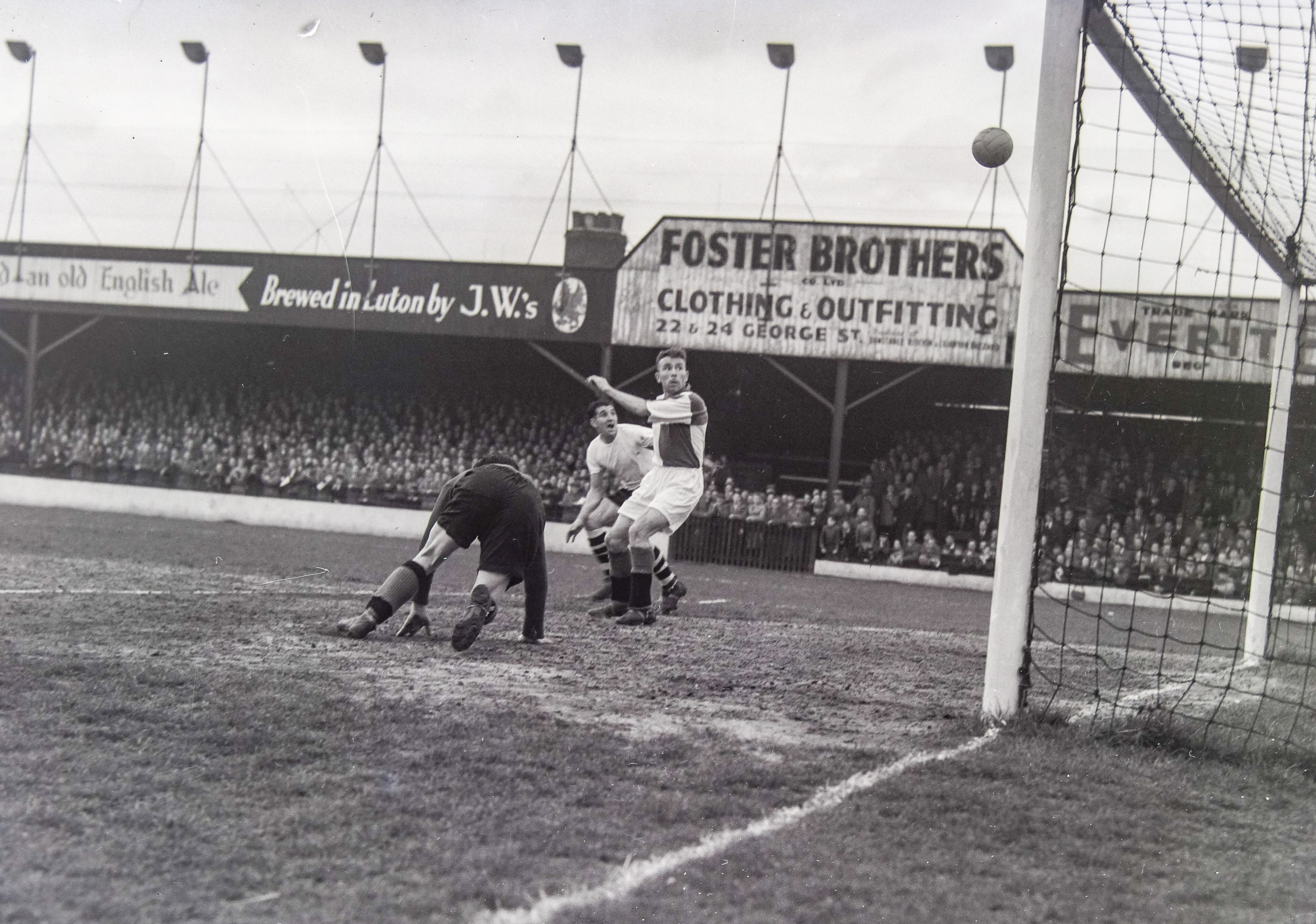 Jim Pemberton | Hatters Heritage | A History of Luton Town FC
