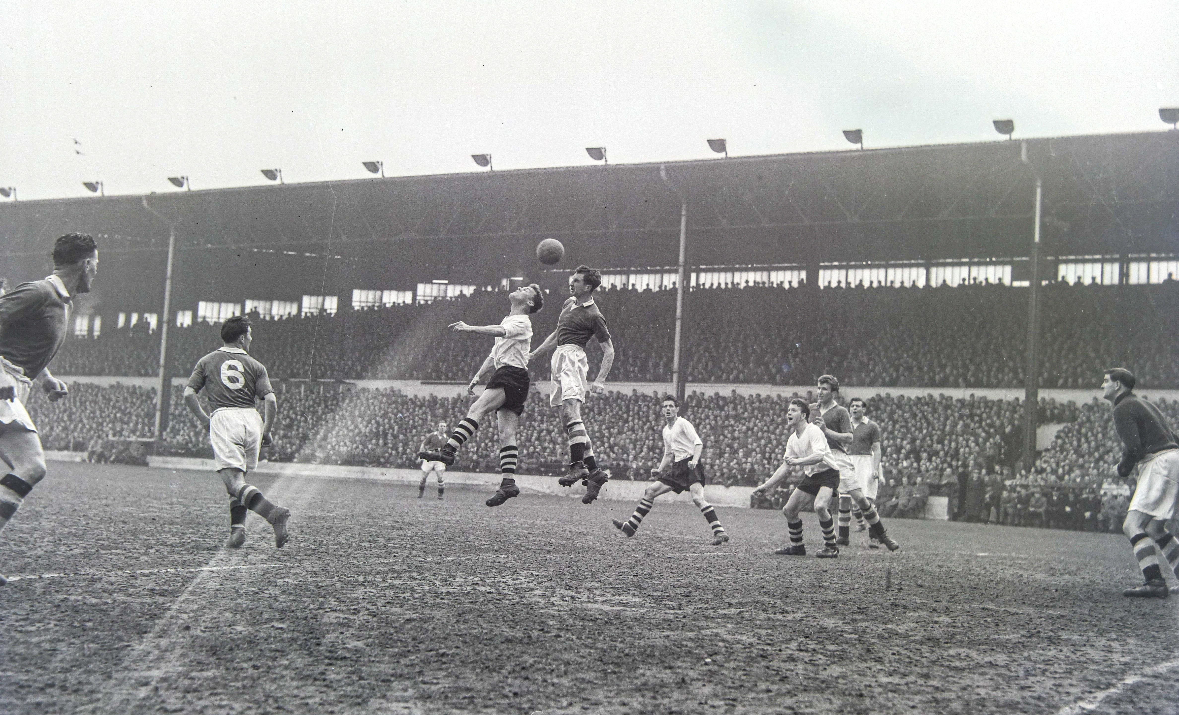 Roy Davies | Hatters Heritage | A History of Luton Town FC