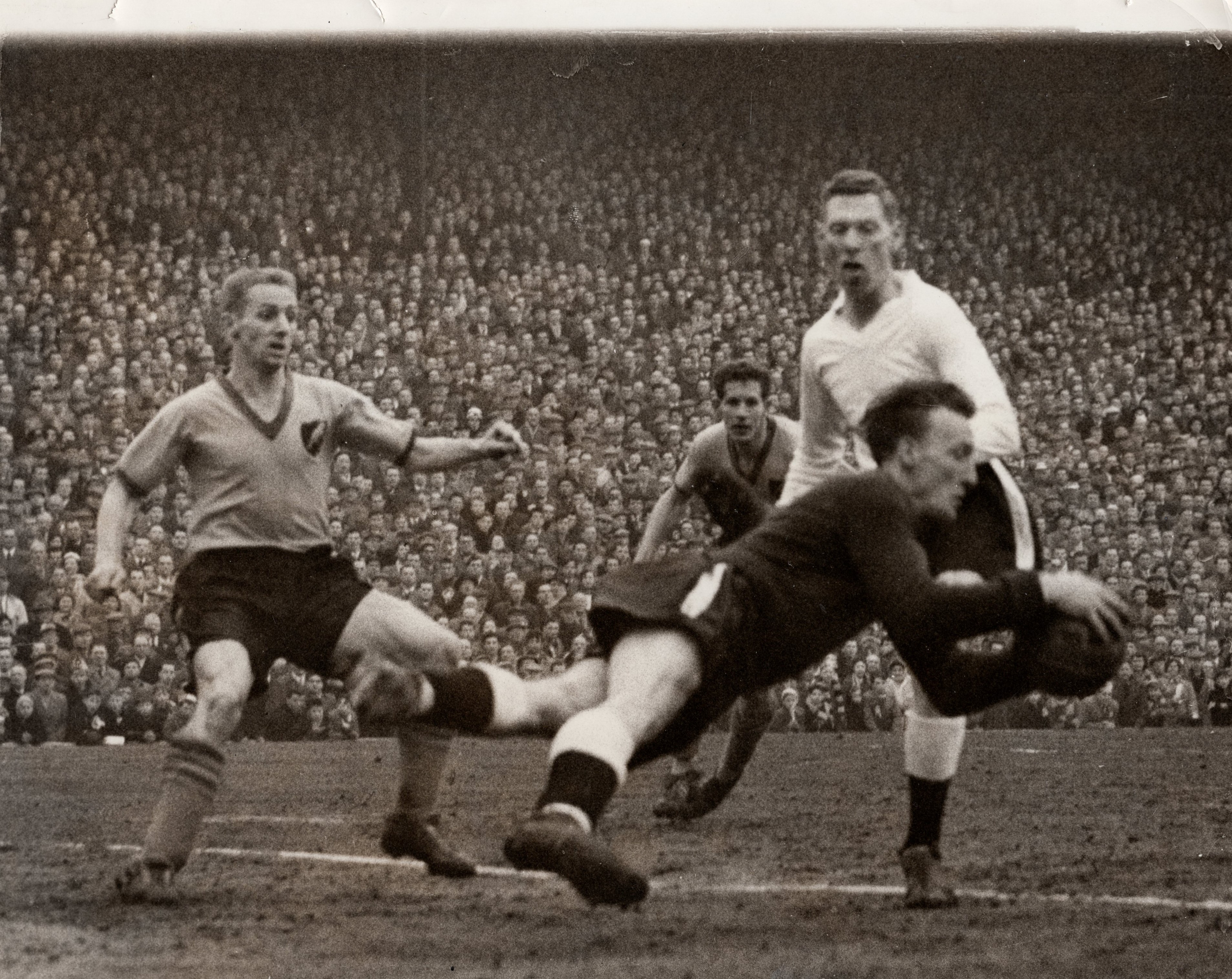 Luton Town FC vs Norwich City (18th Mar 1959) | Hatters Heritage | A ...