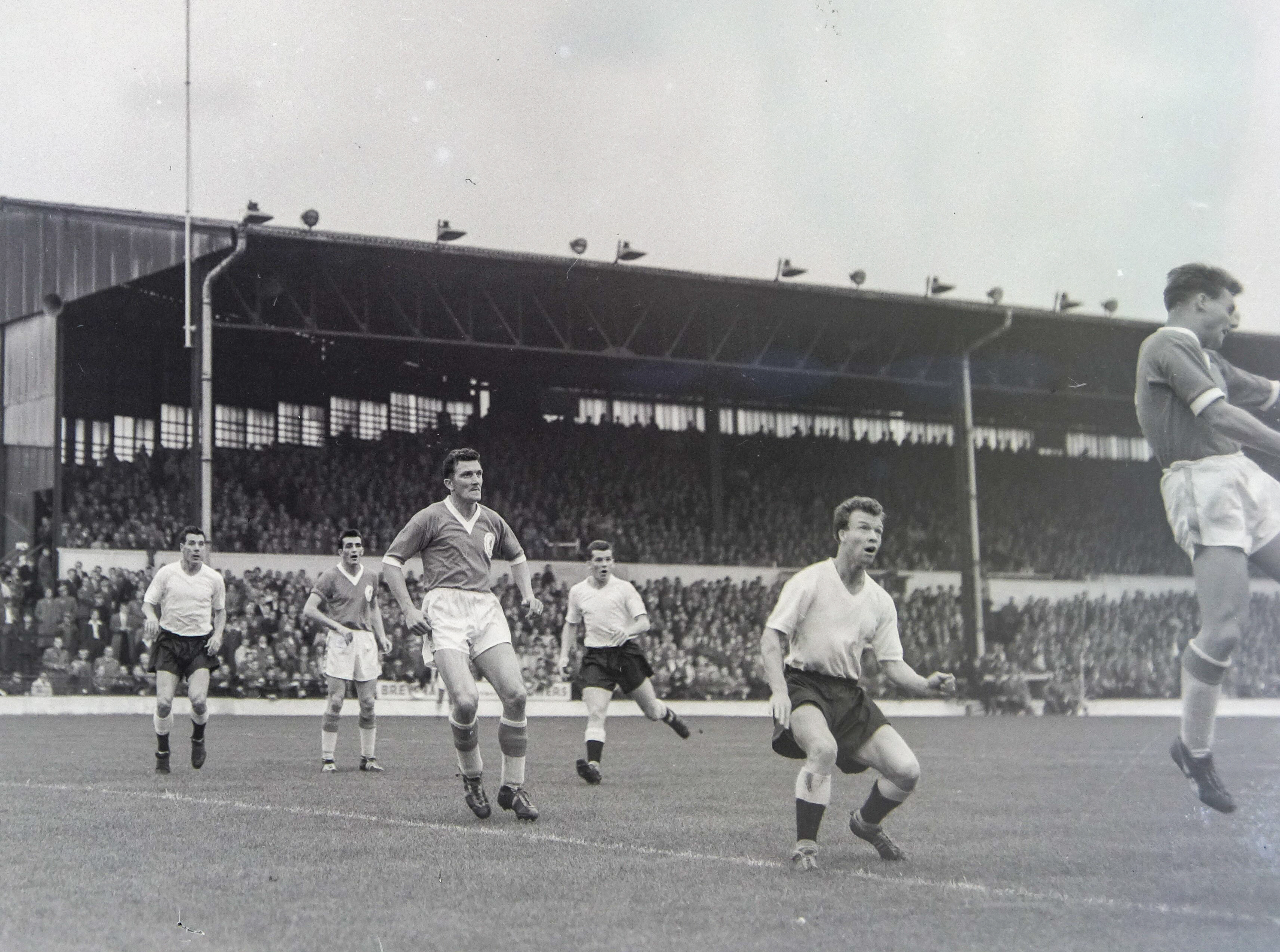 Joe McBride | Hatters Heritage | A History of Luton Town FC