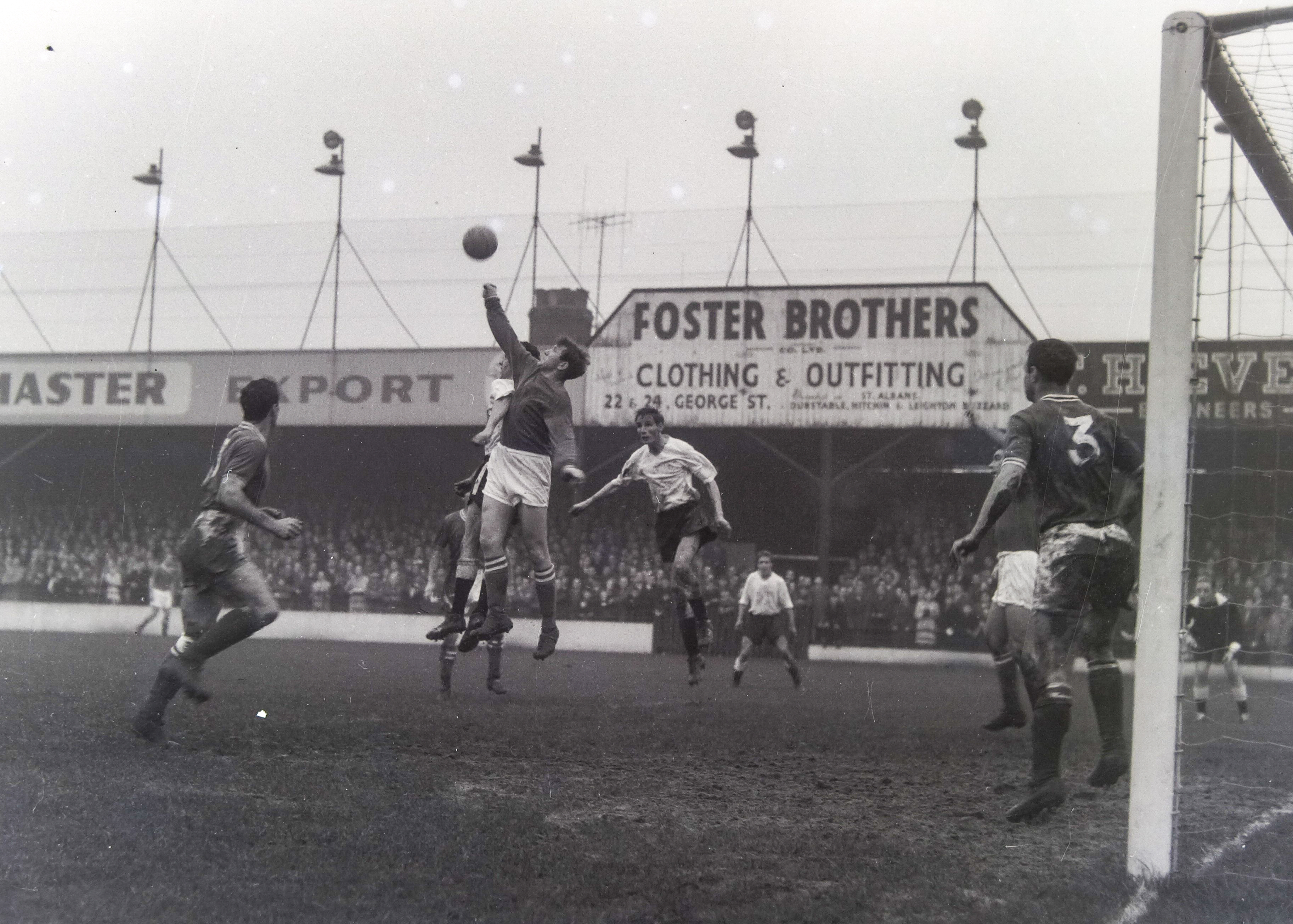 Dave Brogan | Hatters Heritage | A History of Luton Town FC