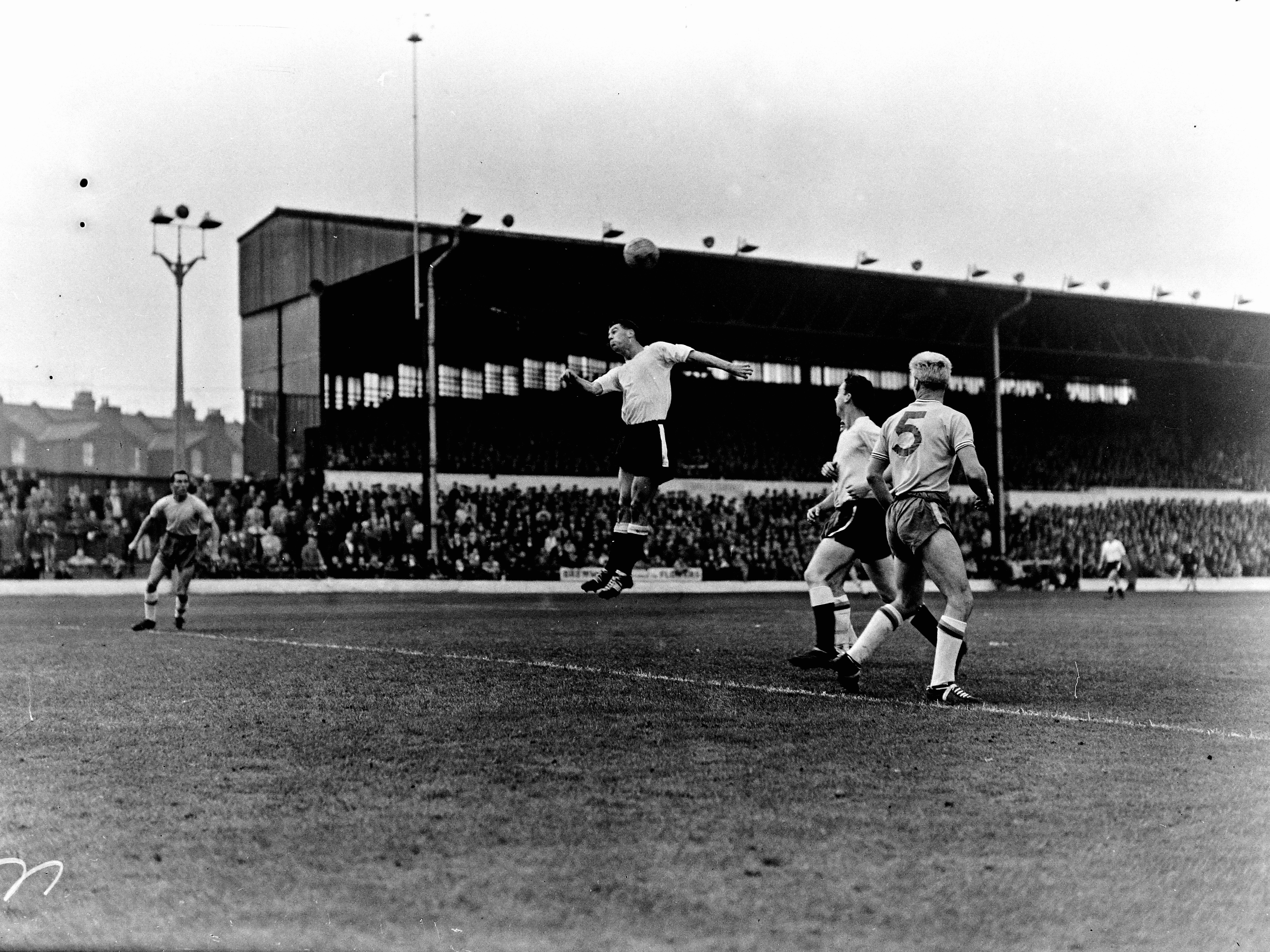 Bob Morton | Hatters Heritage | A History of Luton Town FC