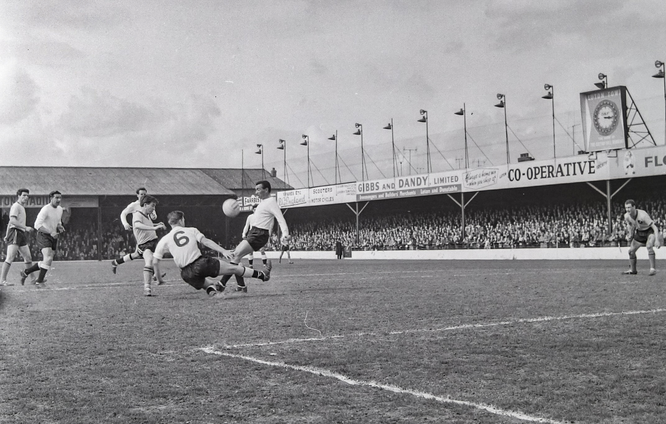 Terry Kelly | Hatters Heritage | A History of Luton Town FC