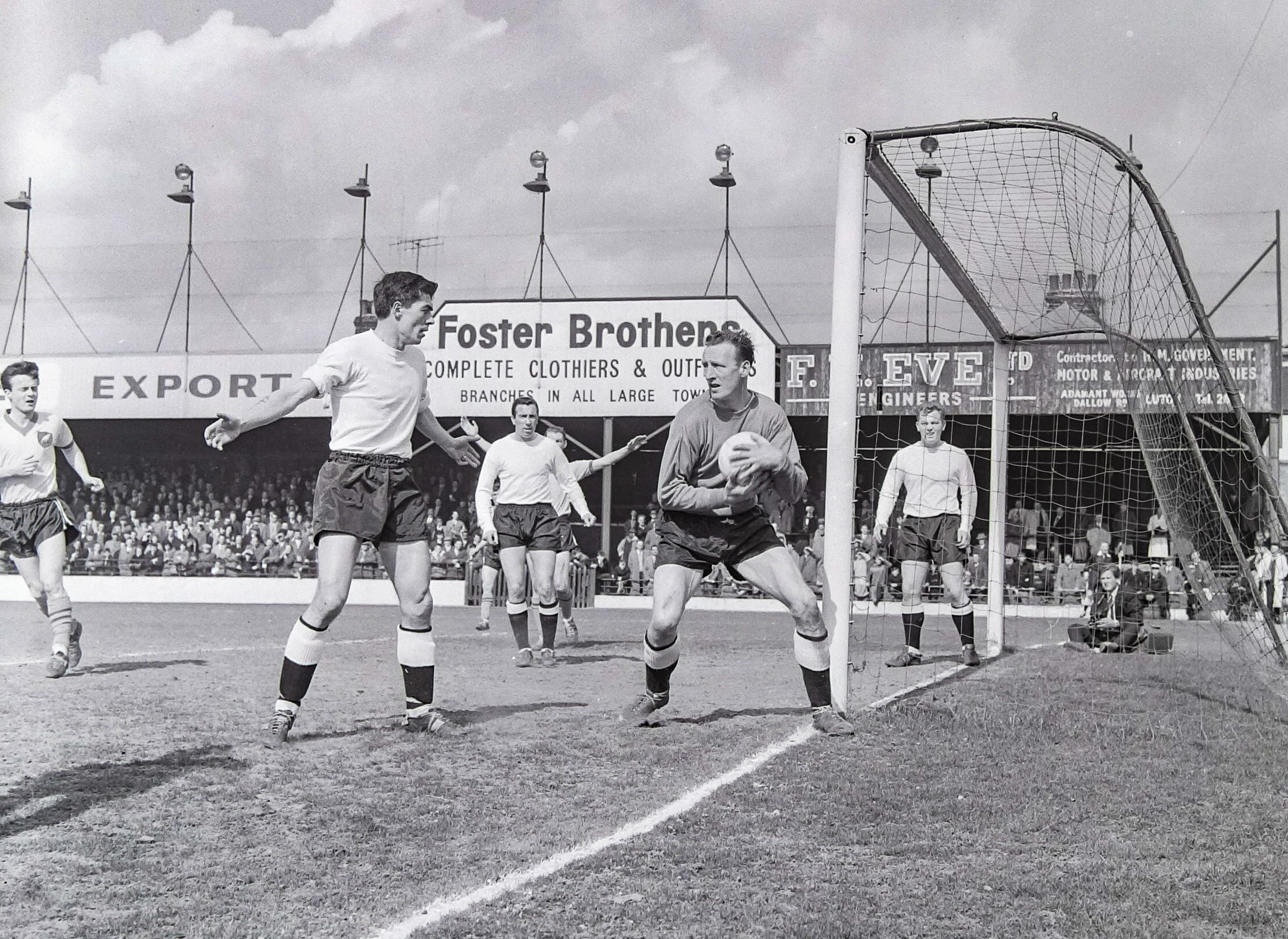 Ron Baynham | Hatters Heritage | A History of Luton Town FC
