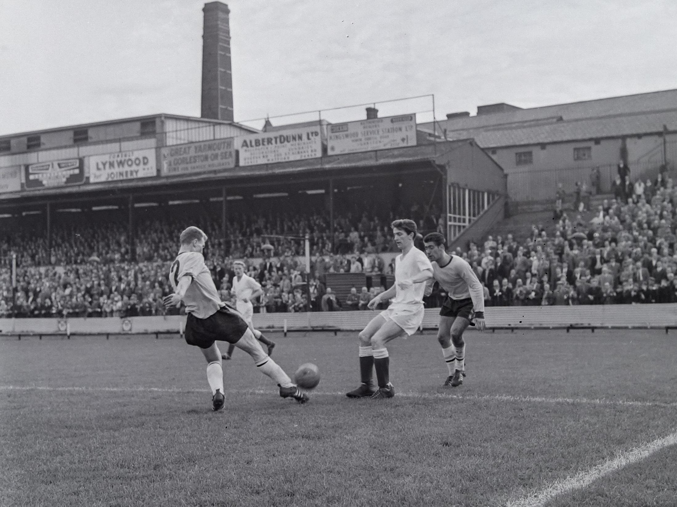 Watford vs Luton Town FC (19th Oct 1963) | Hatters Heritage | A History ...