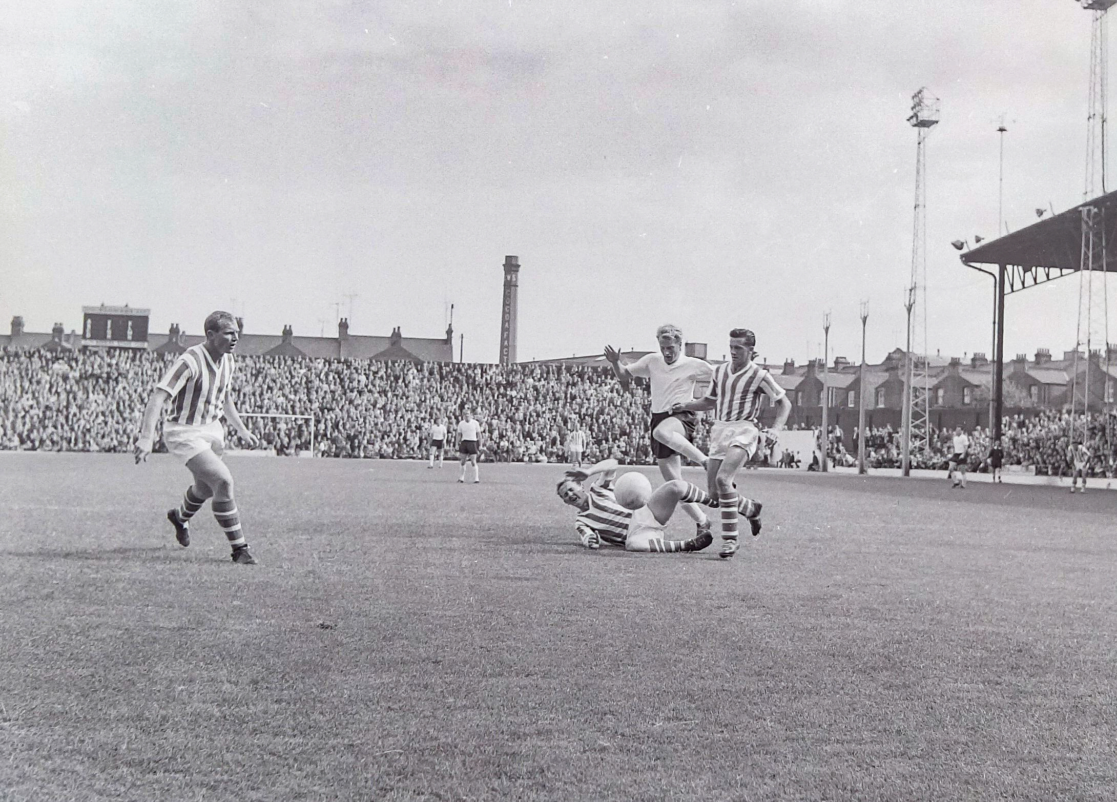 Mark Lownds | Hatters Heritage | A History of Luton Town FC