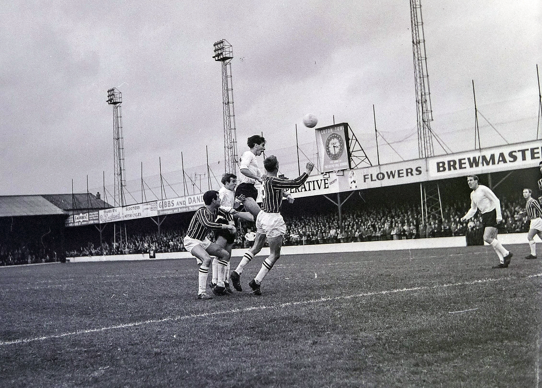 Gordon Riddick | Hatters Heritage | A History of Luton Town FC