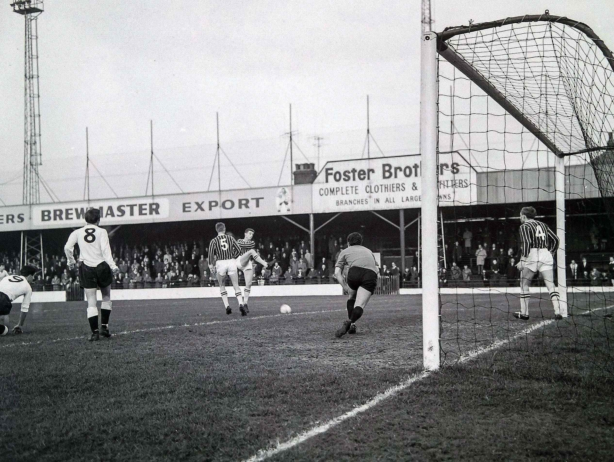 Gordon Riddick | Hatters Heritage | A History of Luton Town FC