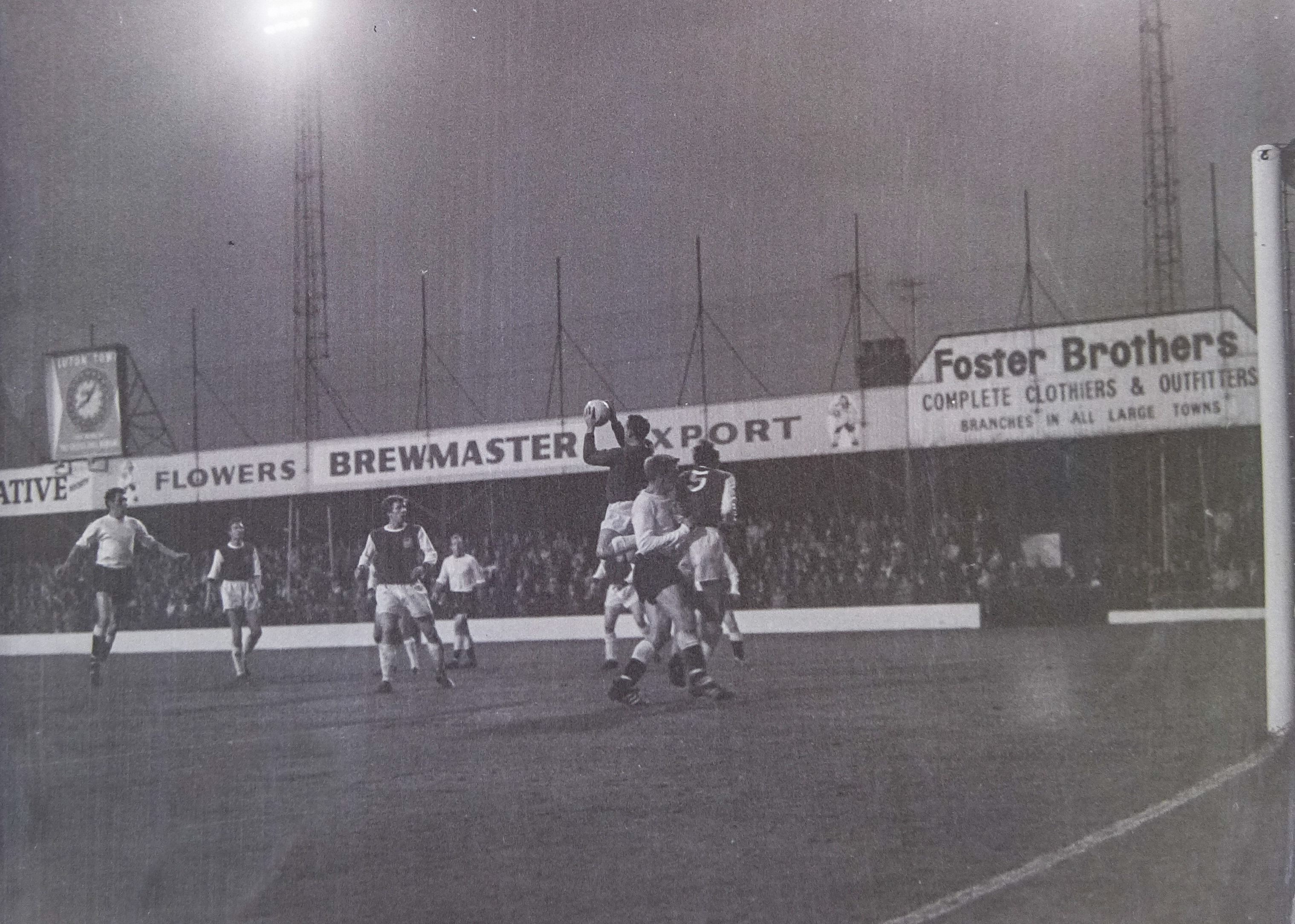 Tony Read | Hatters Heritage | A History of Luton Town FC