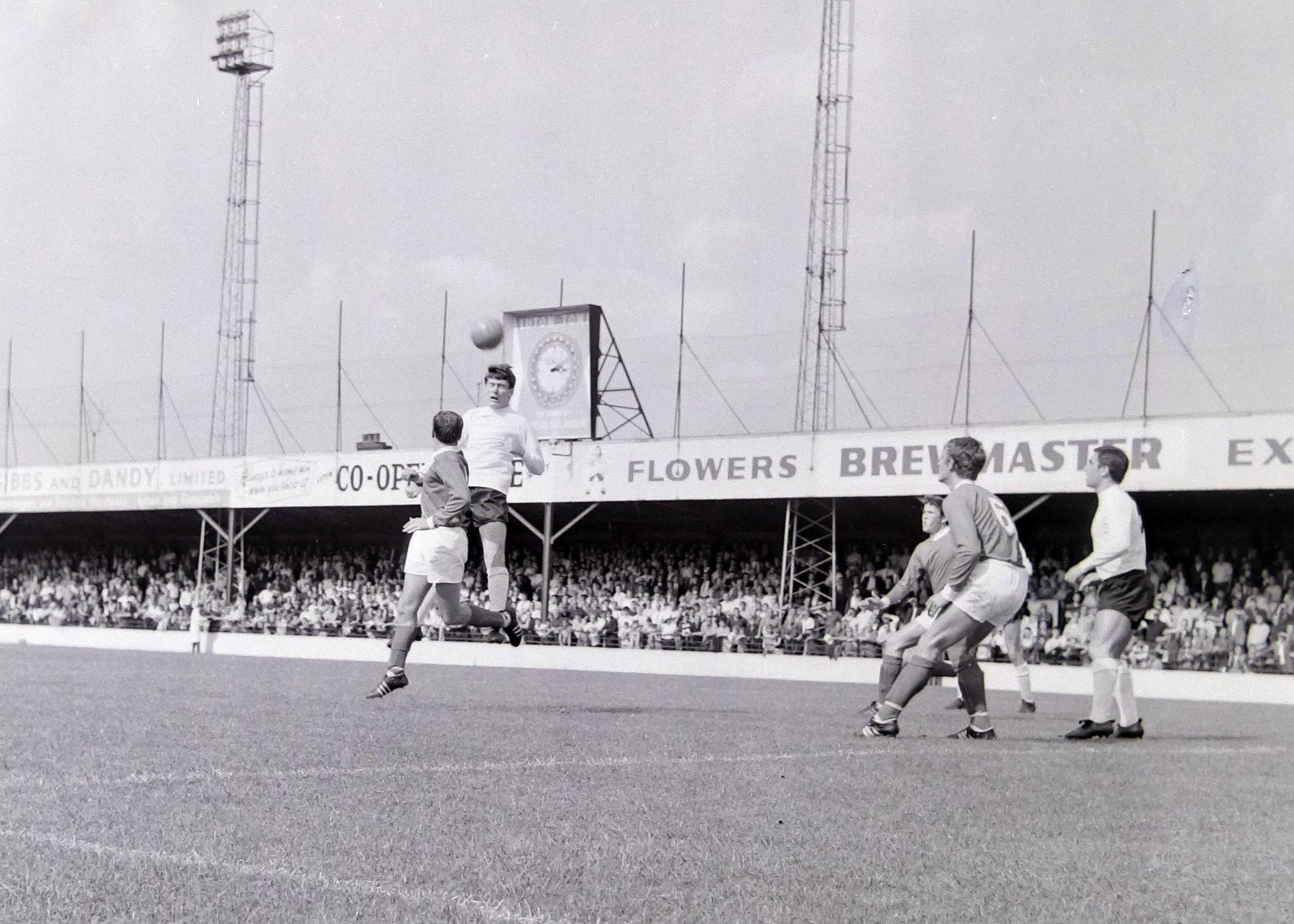 Bruce Rioch | Hatters Heritage | A History of Luton Town FC