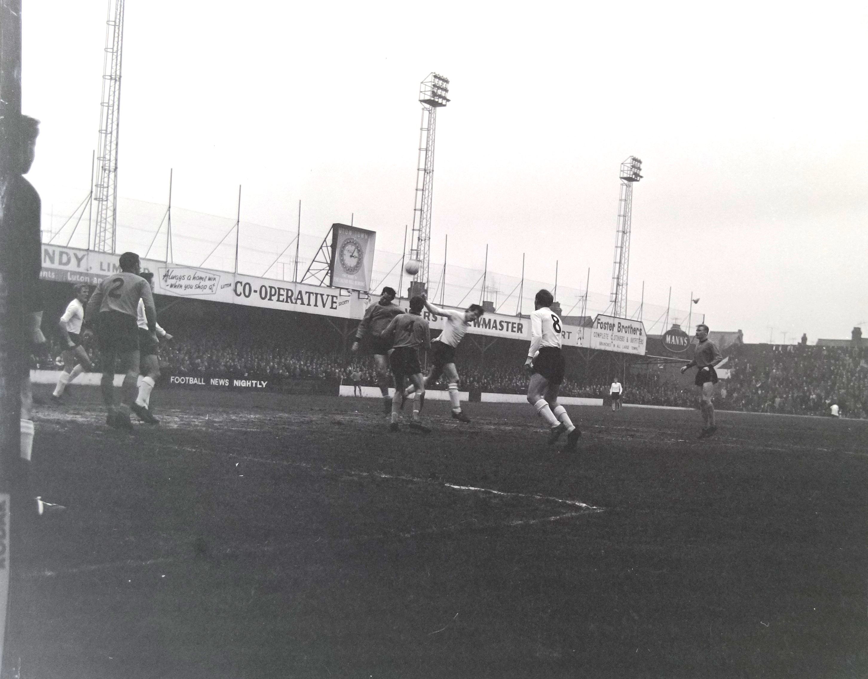 Ian Buxton | Hatters Heritage | A History of Luton Town FC