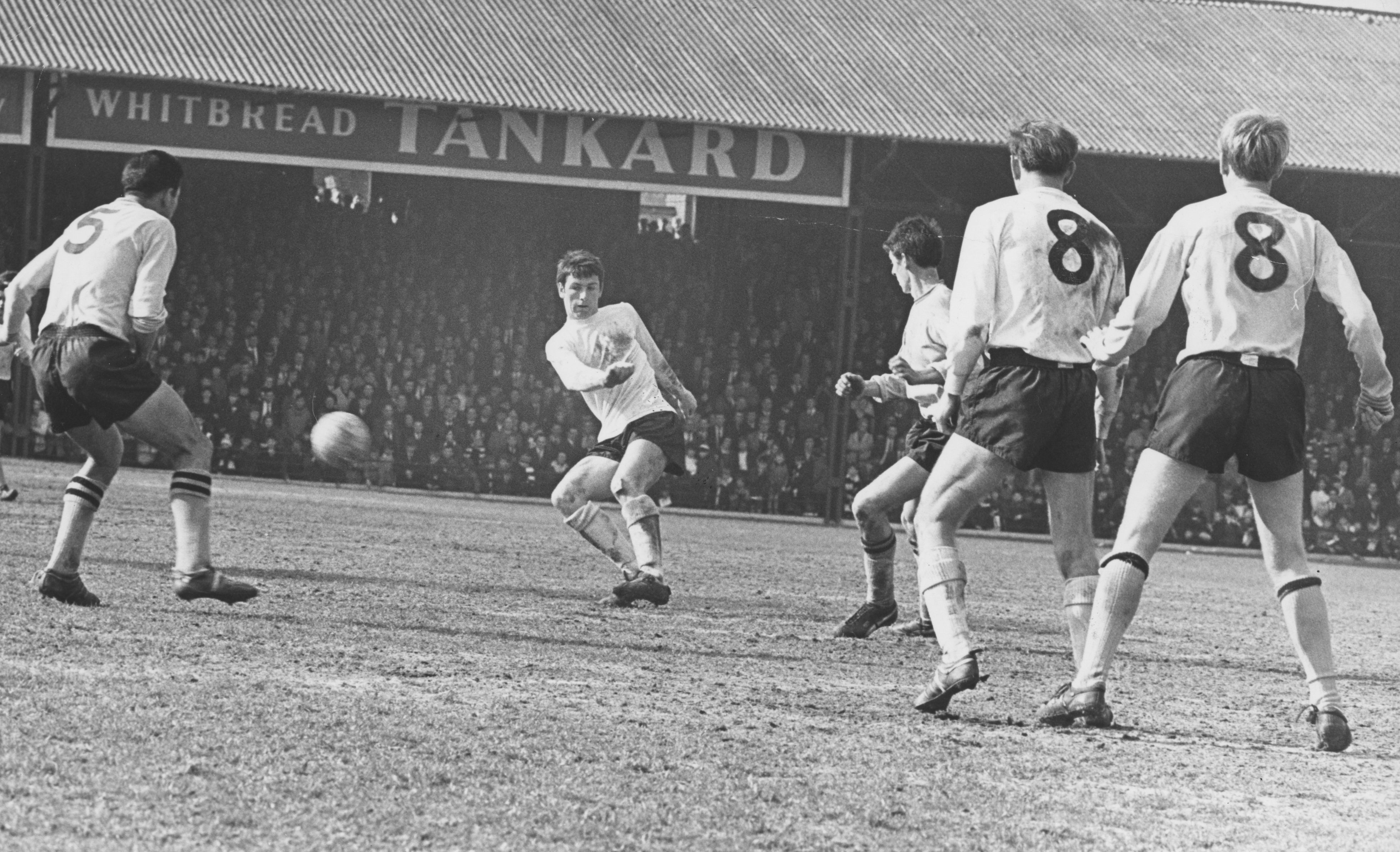 Bruce Rioch | Hatters Heritage | A History of Luton Town FC