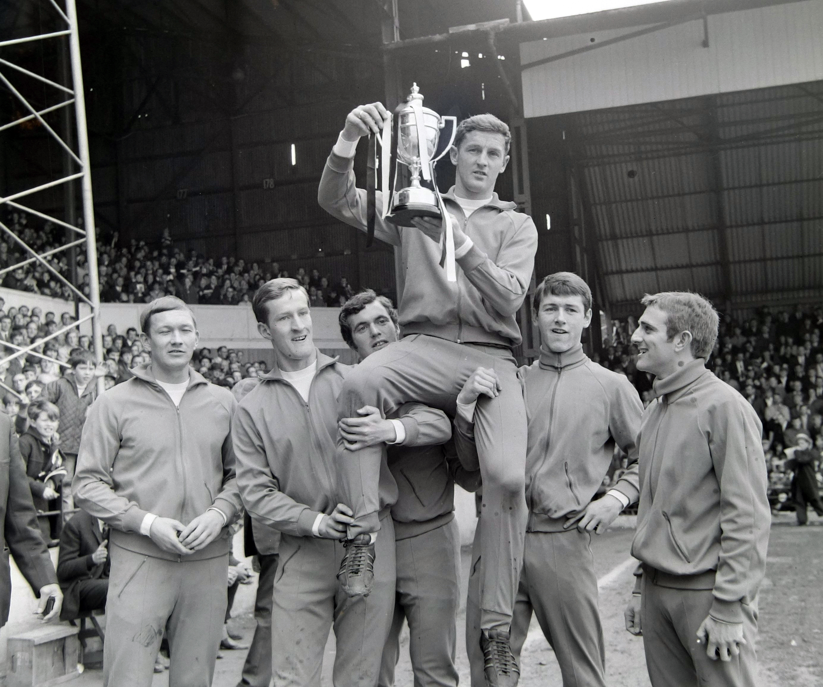 Luton Town FC vs Brentford (11th May 1968) | Hatters Heritage | A ...