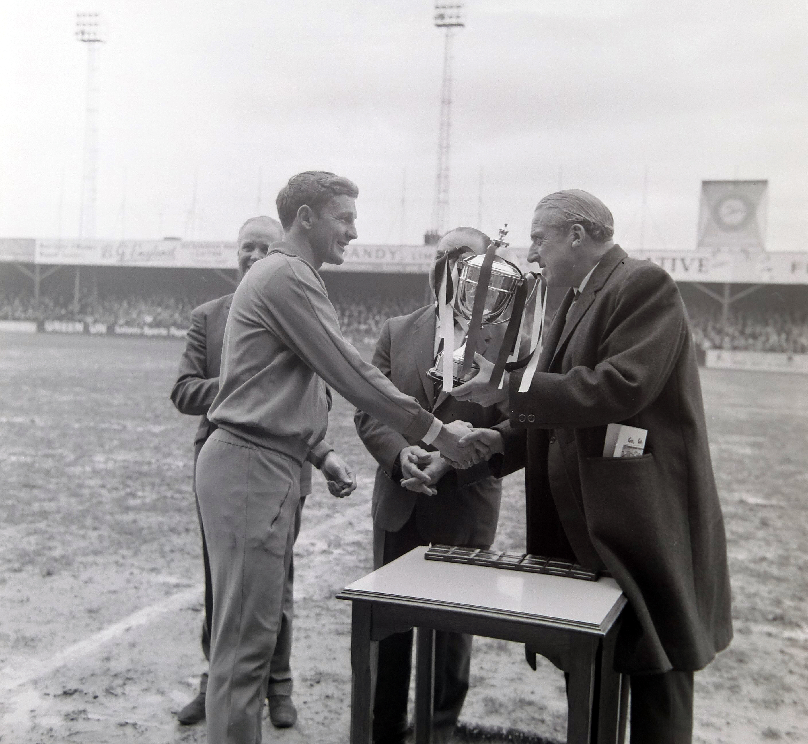 Luton Town FC vs Brentford (11th May 1968) | Hatters Heritage | A ...