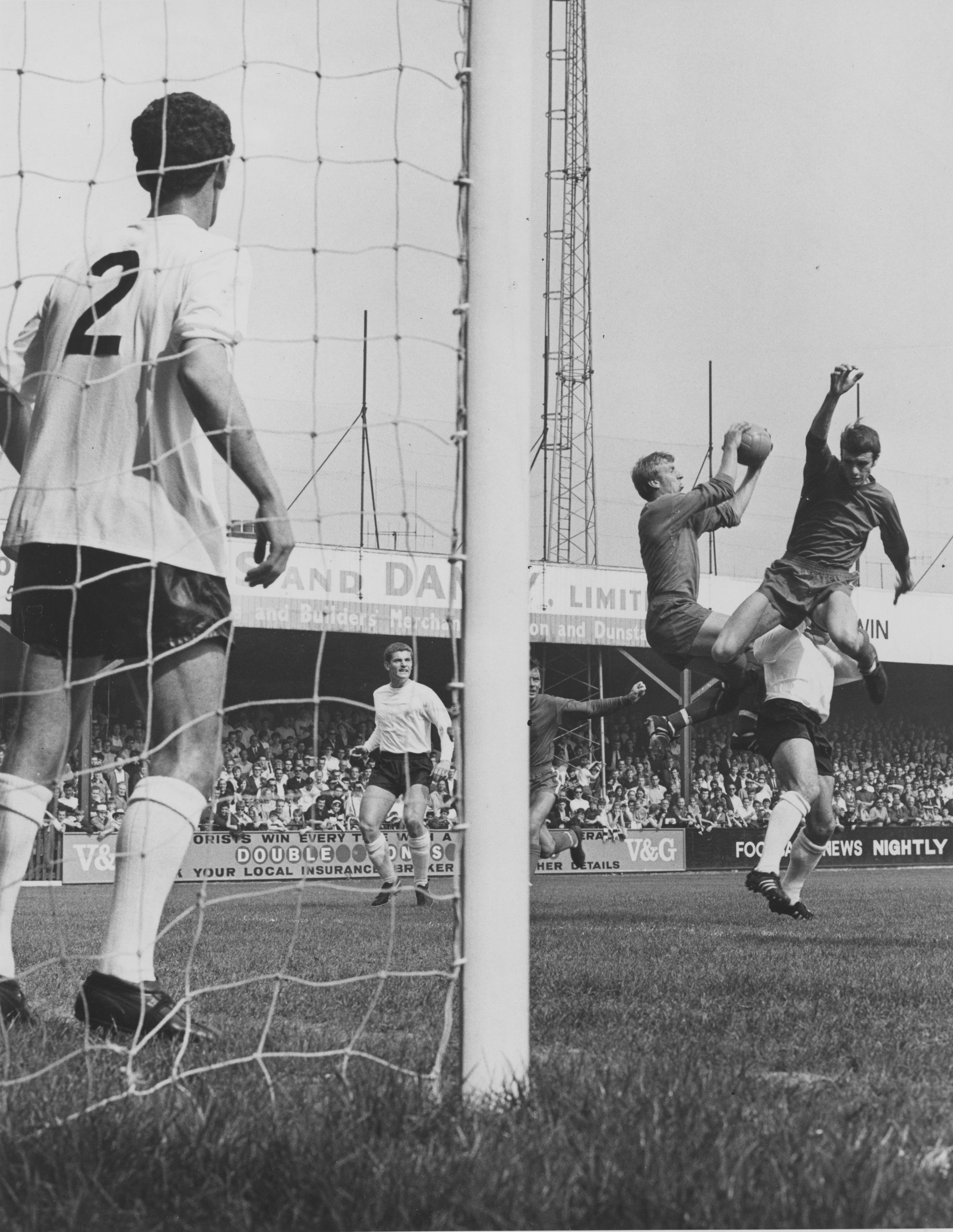 Tony Read | Hatters Heritage | A History of Luton Town FC