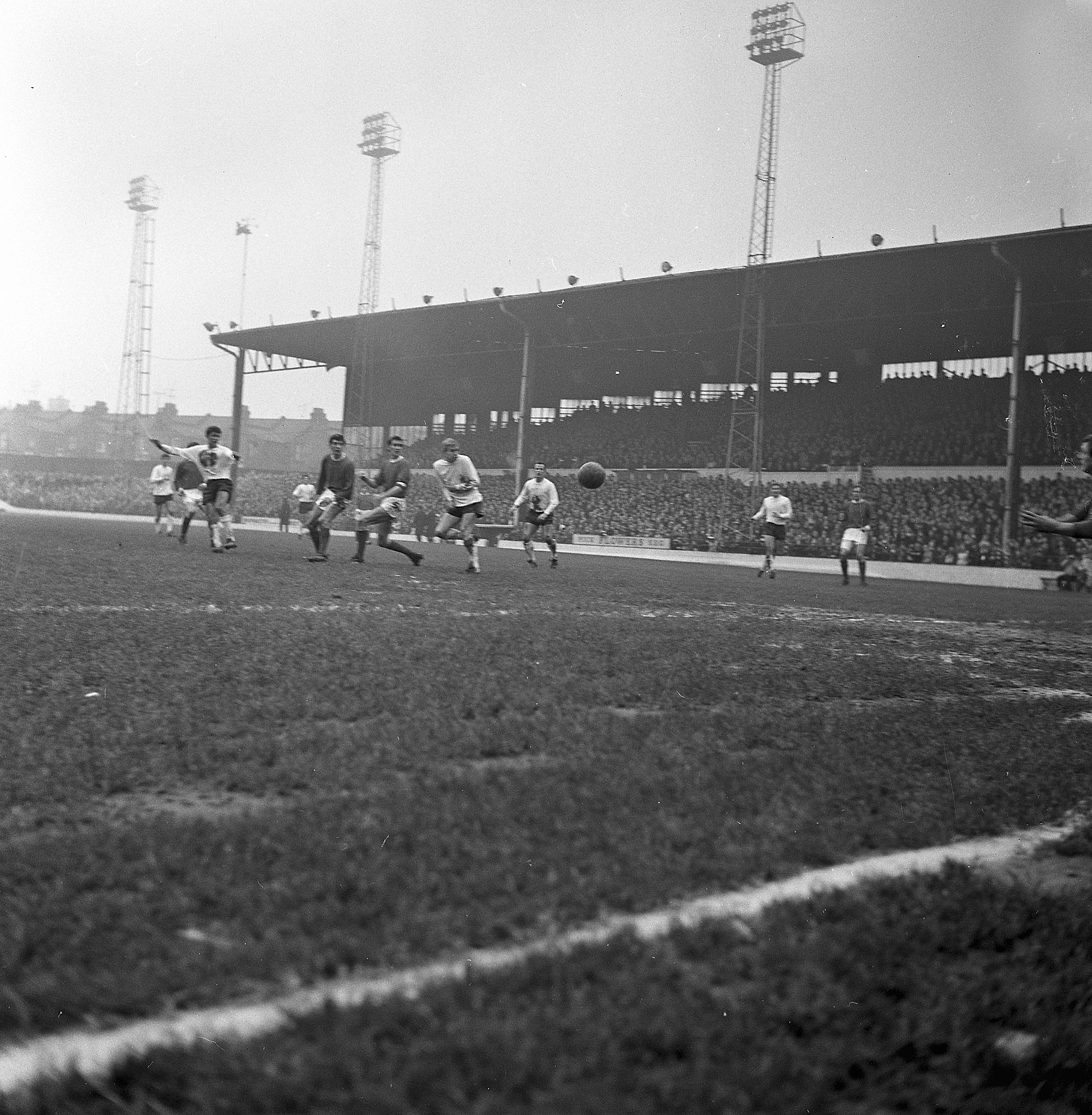 Brian Lewis | Hatters Heritage | A History of Luton Town FC