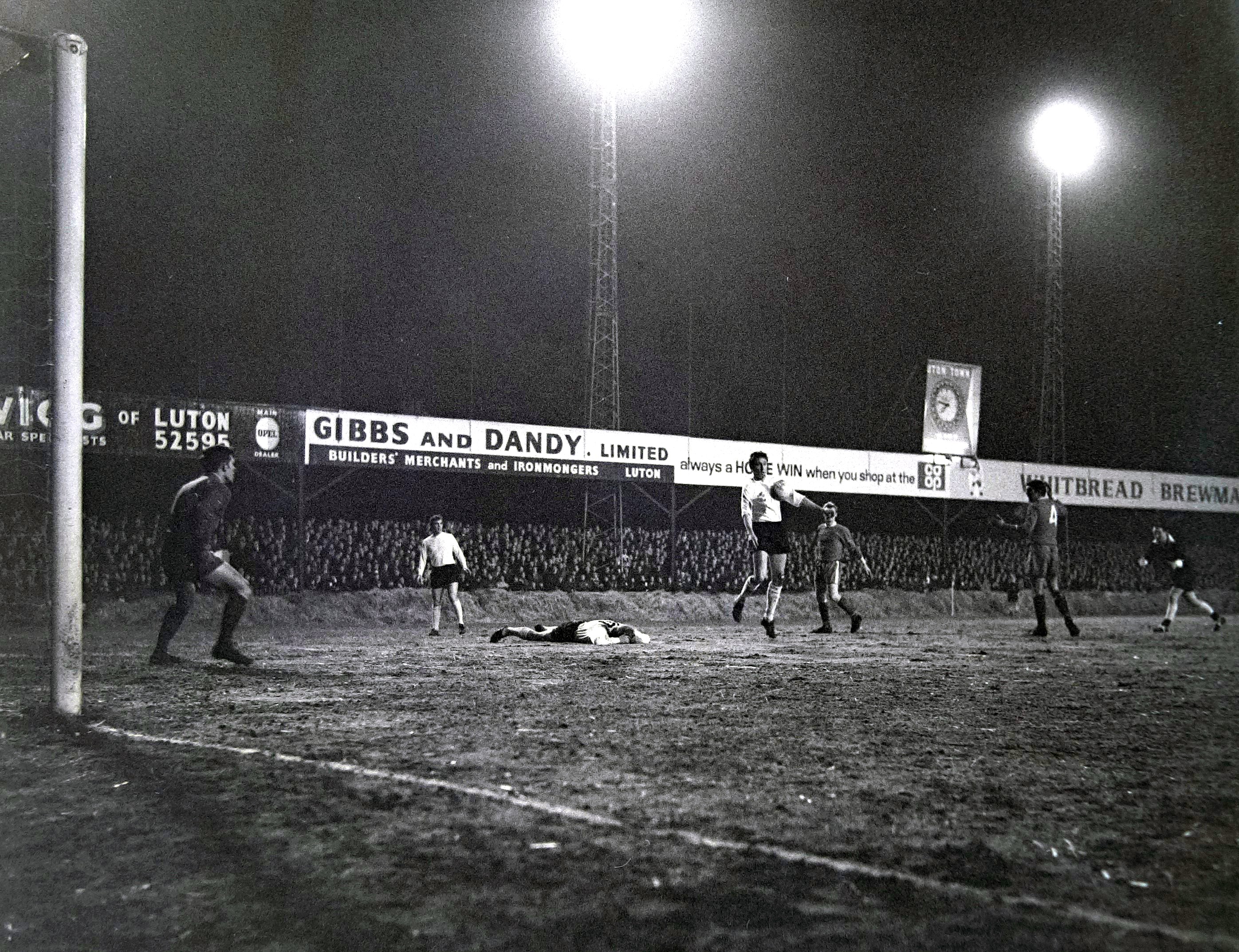 Brian Lewis | Hatters Heritage | A History of Luton Town FC