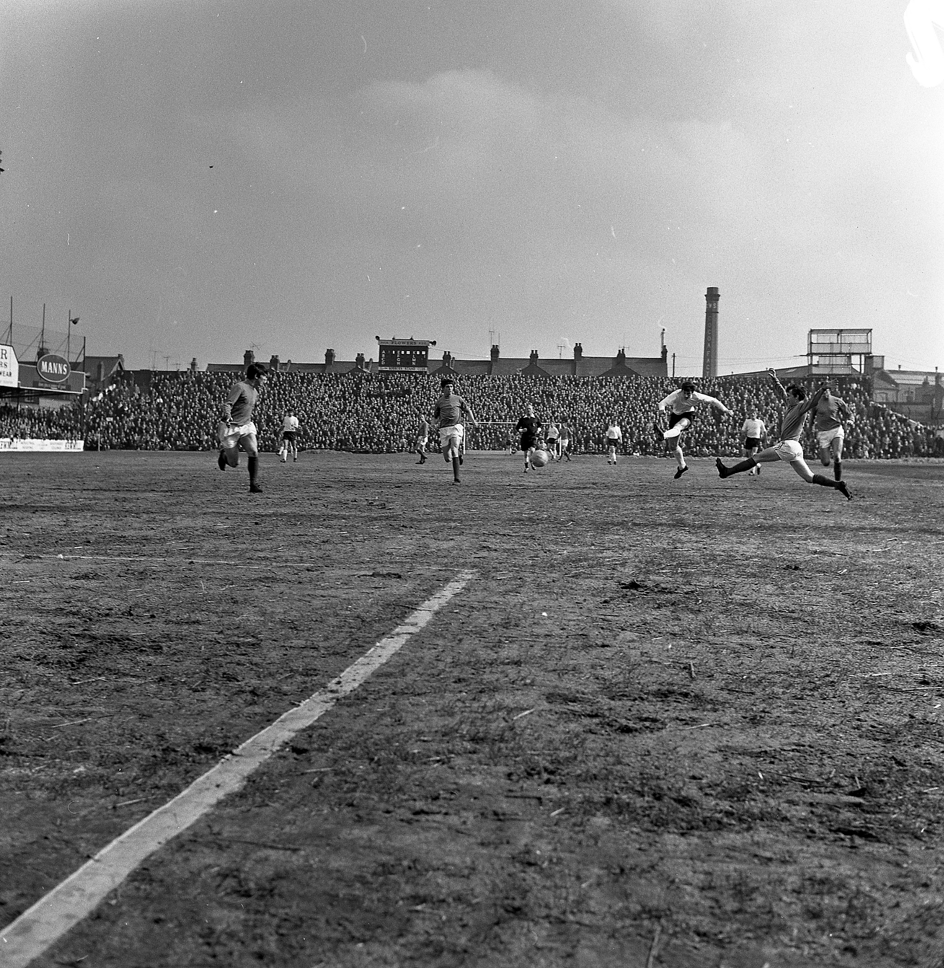 Bruce Rioch | Hatters Heritage | A History of Luton Town FC