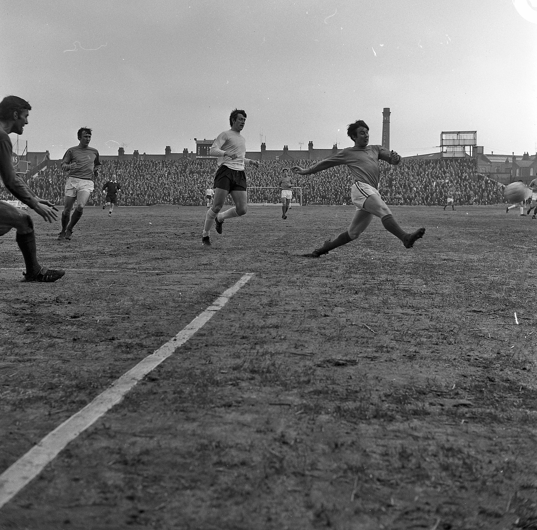 Brian Lewis | Hatters Heritage | A History of Luton Town FC