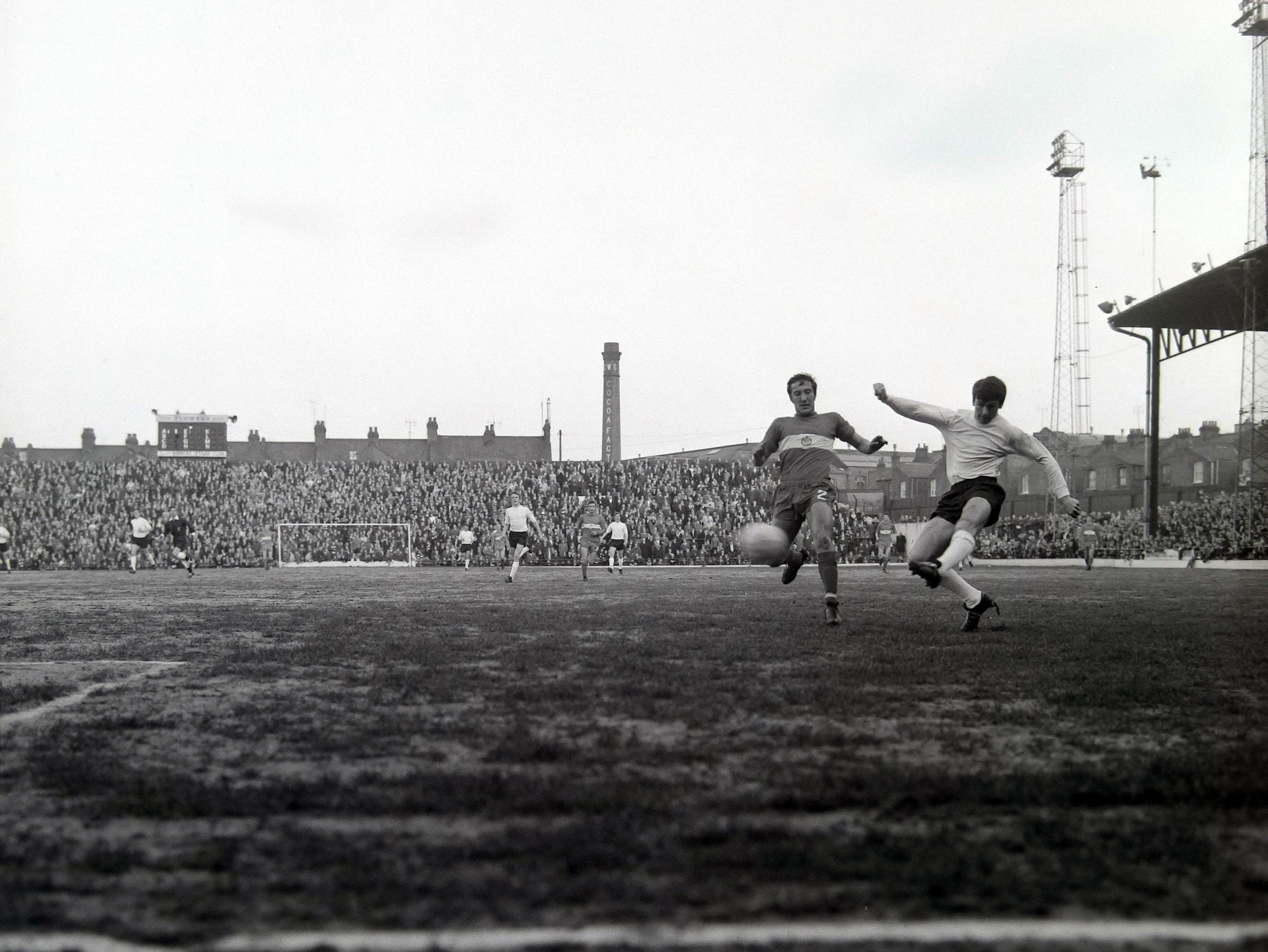 Luton Town FC vs Stockport County (25th Apr 1969) | Hatters Heritage ...