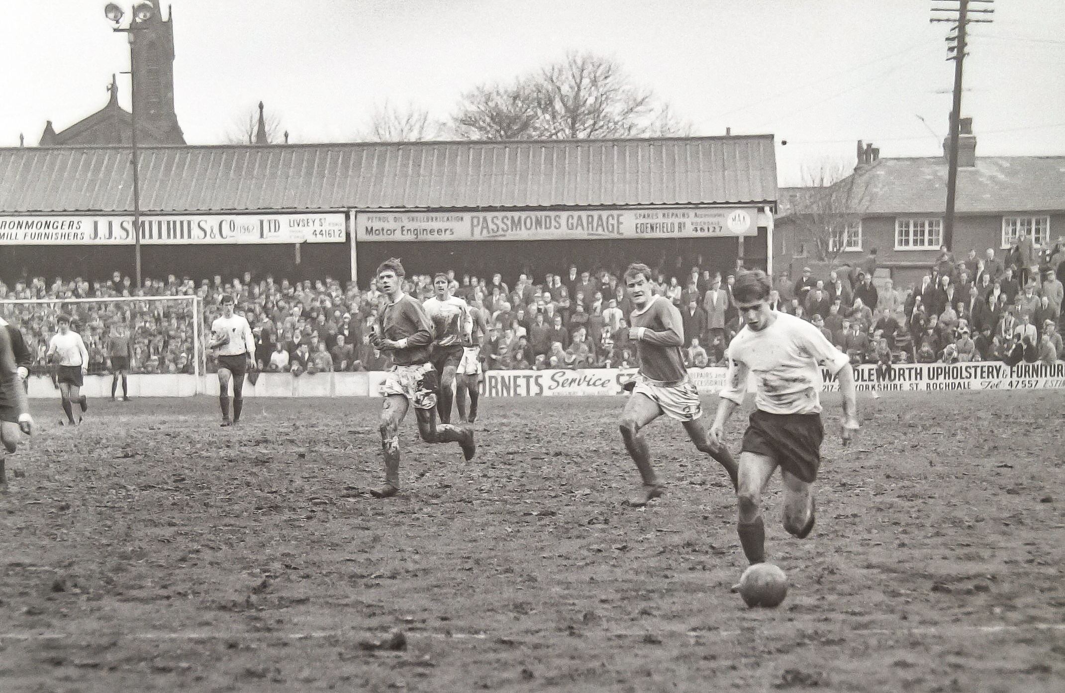 Viv Busby | Hatters Heritage | A History of Luton Town FC