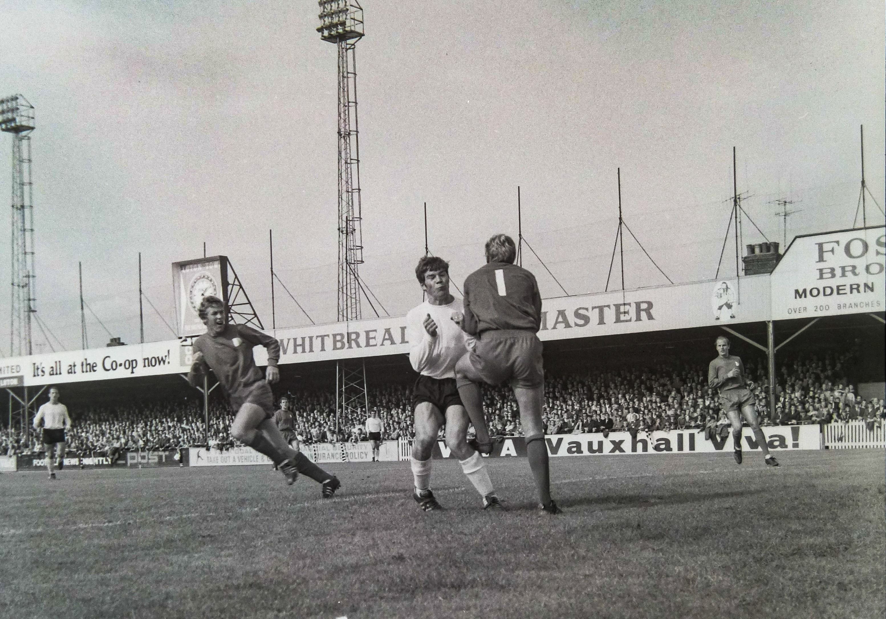 Malcolm Macdonald | Hatters Heritage | A History of Luton Town FC