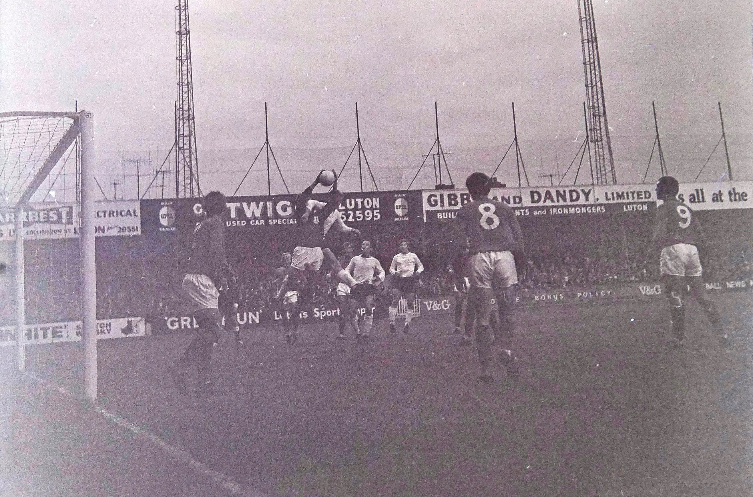 Terry Branston | Hatters Heritage | A History of Luton Town FC