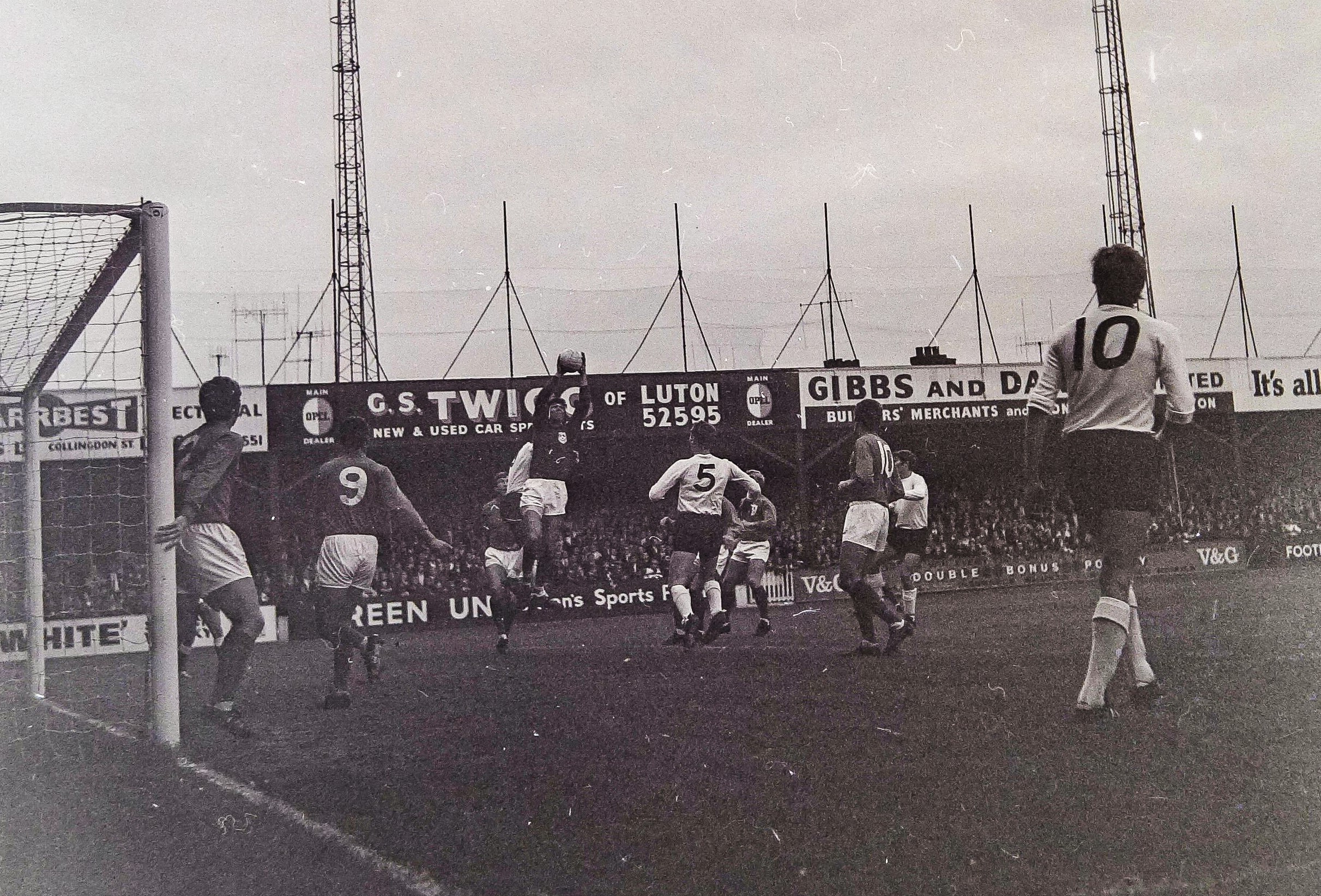 Terry Branston | Hatters Heritage | A History of Luton Town FC