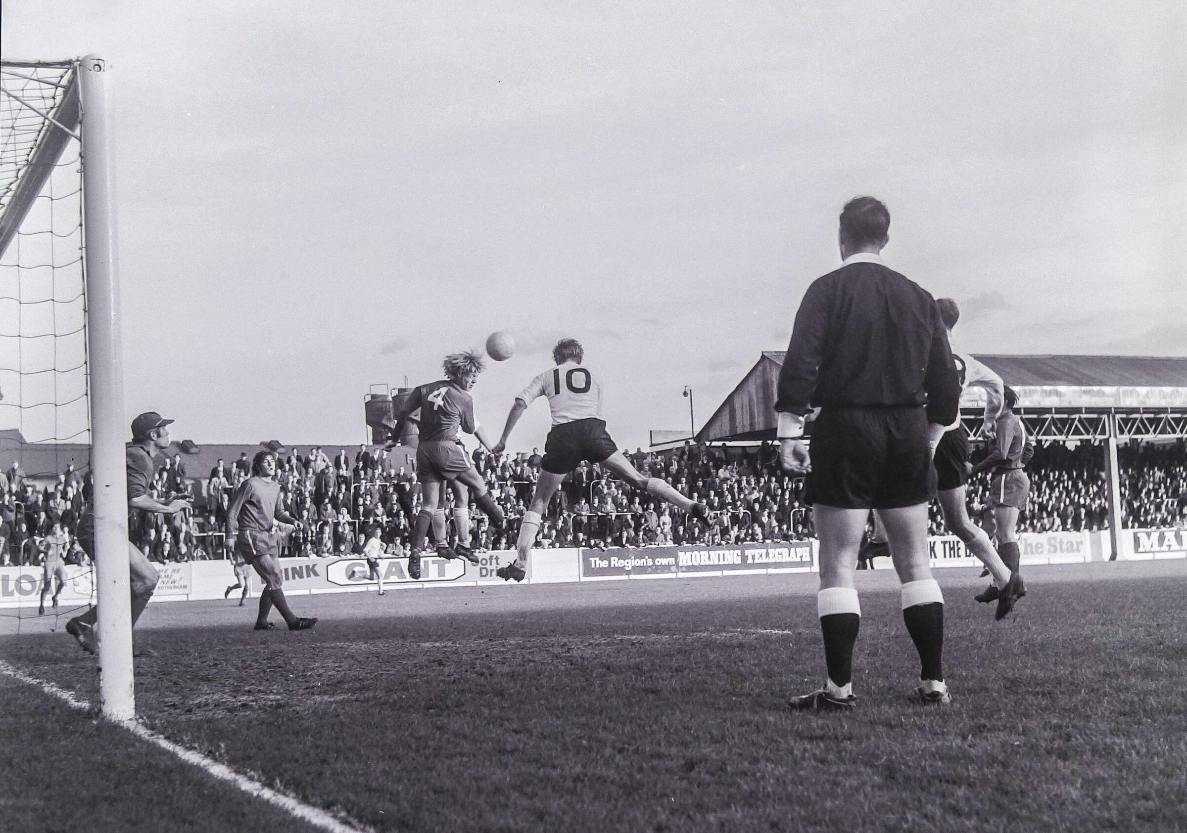 Keith Allen | Hatters Heritage | A History of Luton Town FC