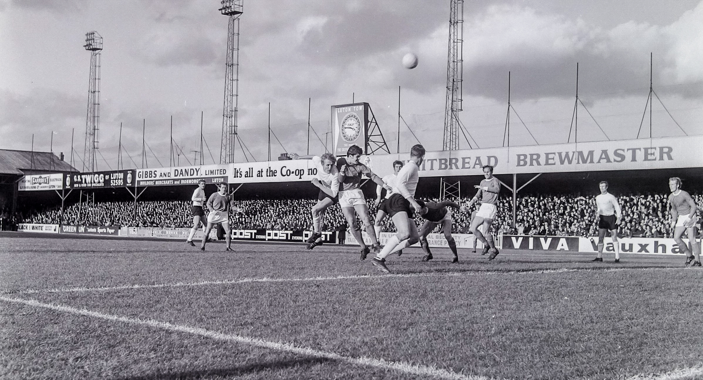 Keith Allen | Hatters Heritage | A History of Luton Town FC