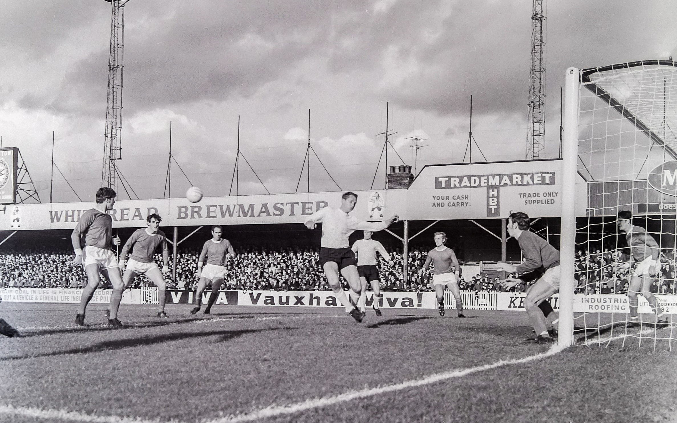 Terry Branston | Hatters Heritage | A History of Luton Town FC