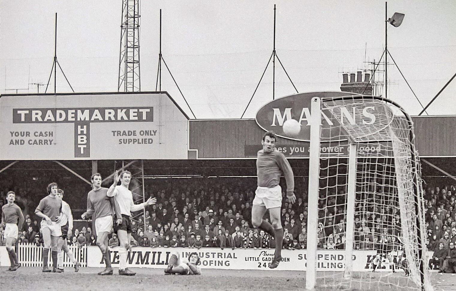 Luton Town FC vs Reading (28th Mar 1970) | Hatters Heritage | A History ...
