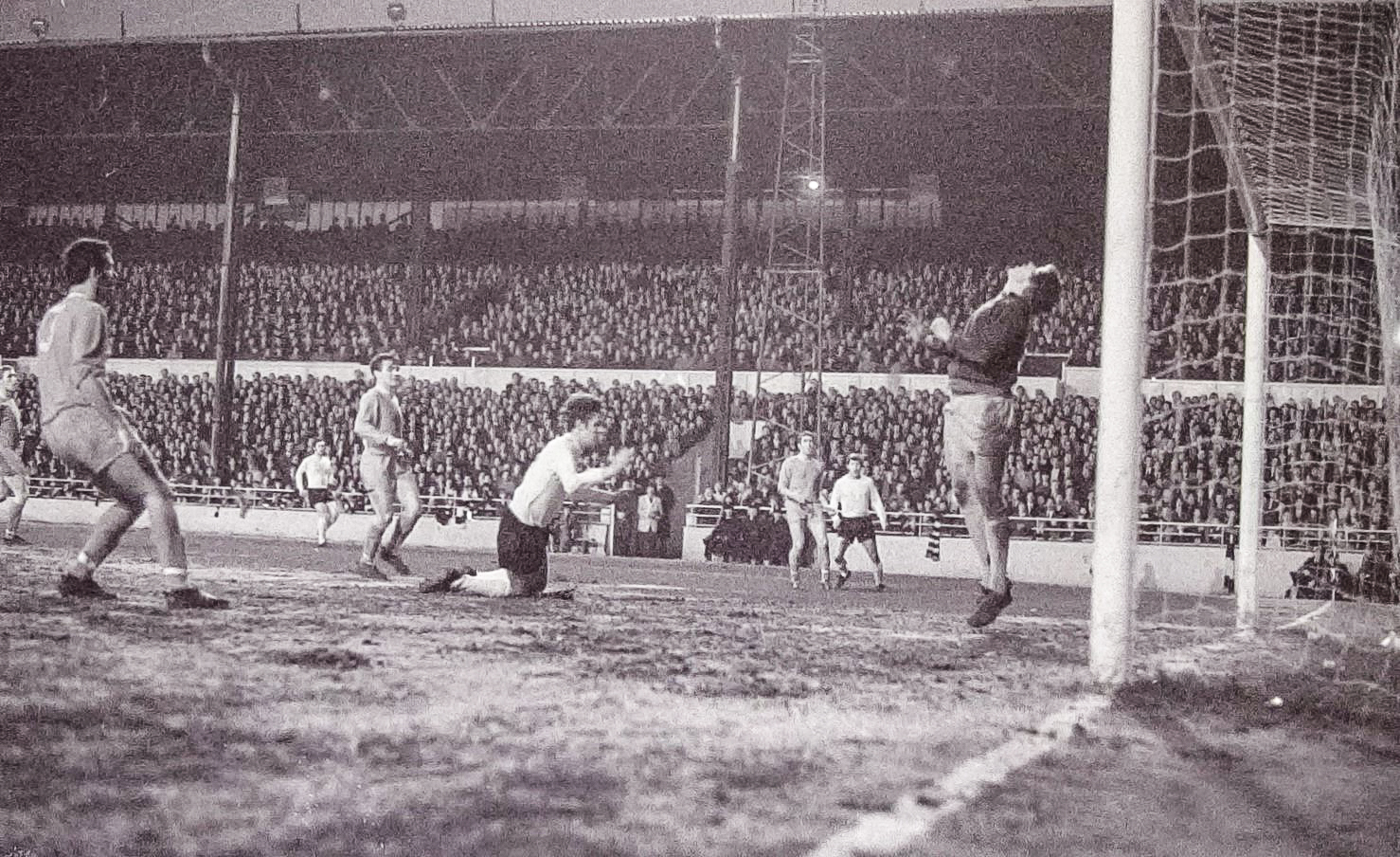 Alan Slough | Hatters Heritage | A History of Luton Town FC