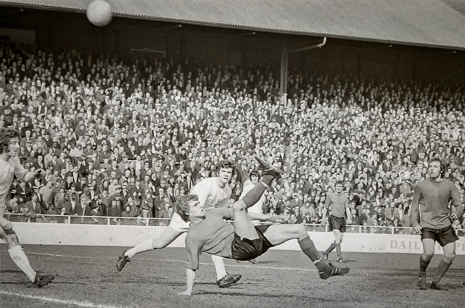 Millwall vs Luton Town FC (10th Apr 1971) | Hatters Heritage | A ...