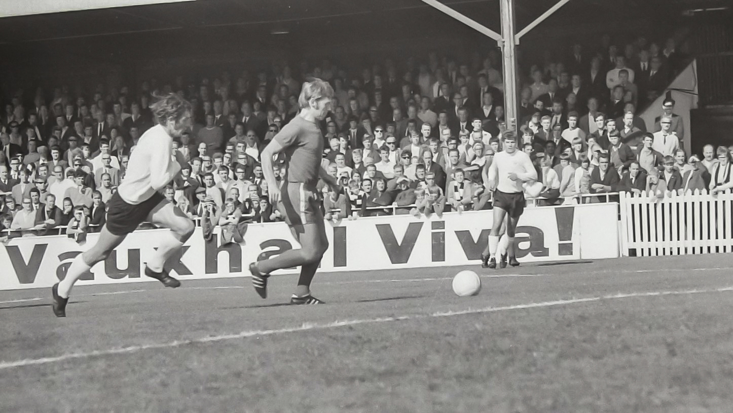 Don Givens | Hatters Heritage | A History of Luton Town FC