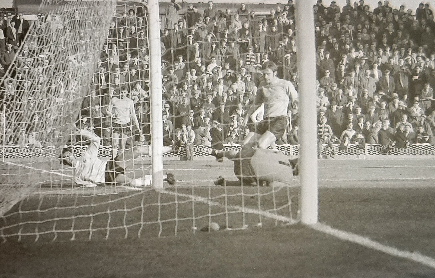 Don Givens | Hatters Heritage | A History of Luton Town FC