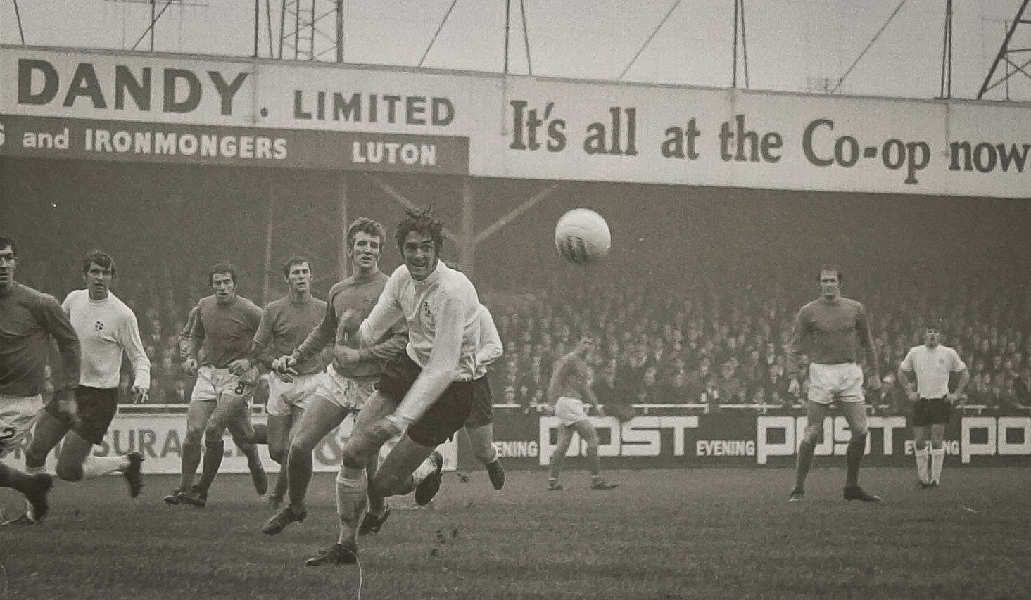 Don Givens | Hatters Heritage | A History of Luton Town FC