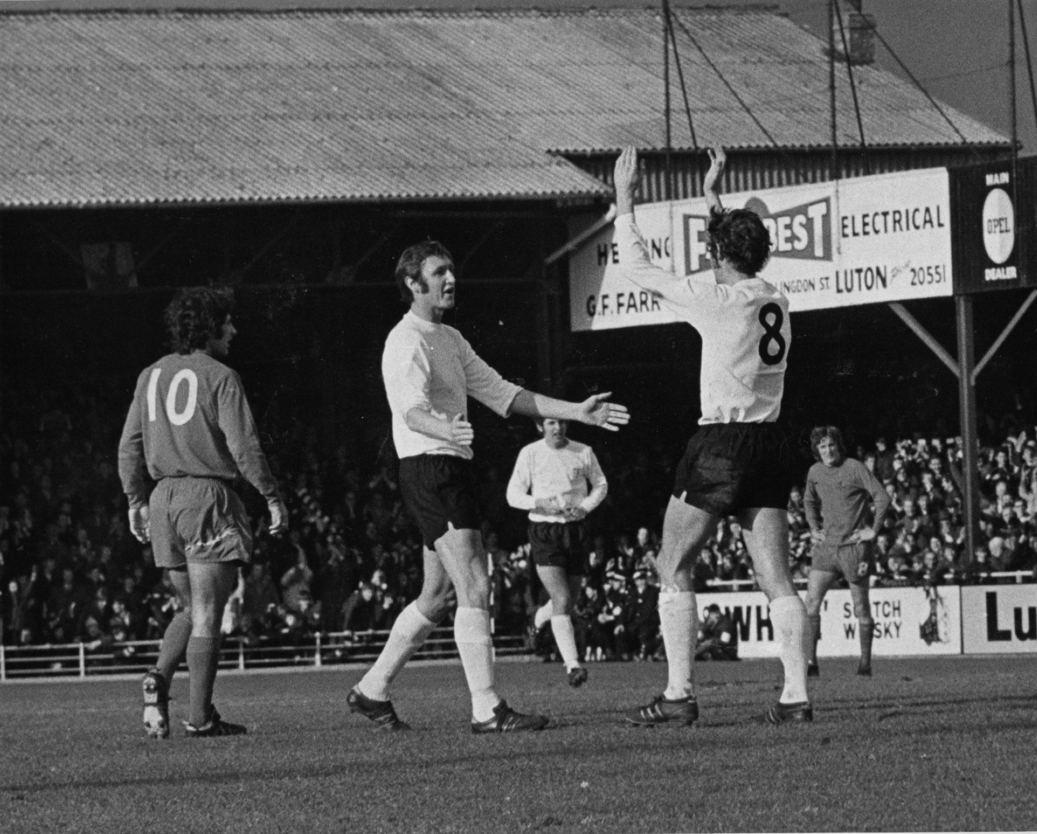 Don Givens | Hatters Heritage | A History of Luton Town FC