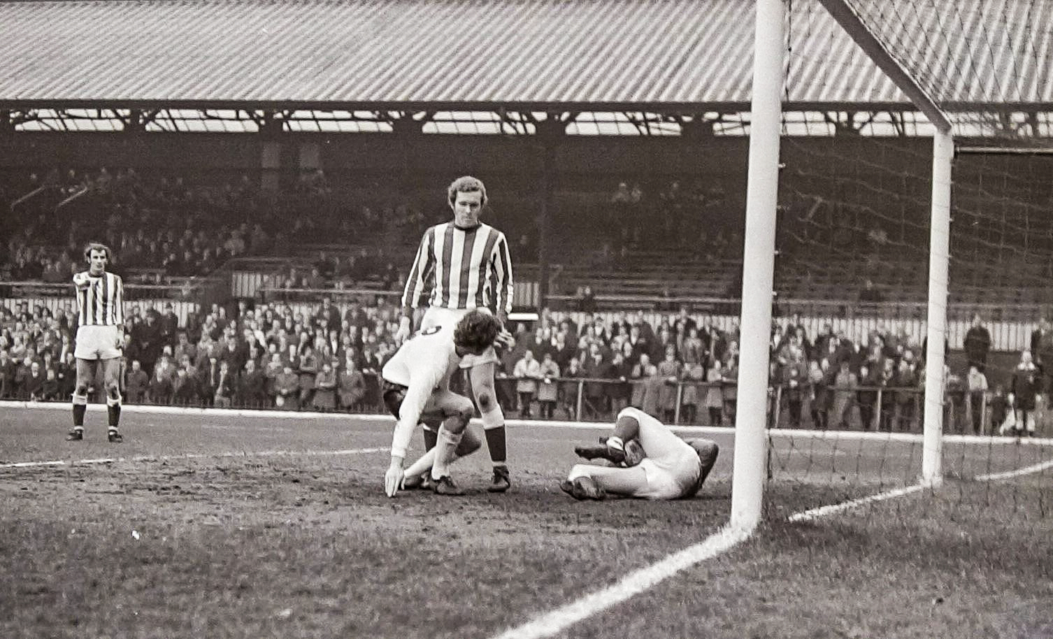 Don Givens | Hatters Heritage | A History of Luton Town FC